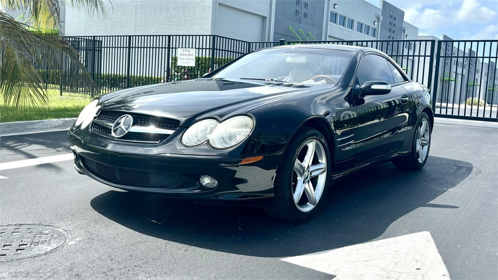 2004 Mercedes-Benz SL500 VIN WDBSK75F74F076261 | Hagerty Valuation Tools