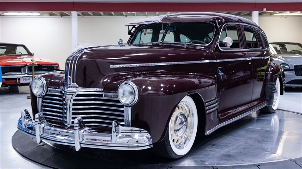 1941 Pontiac Streamliner Eight Super VIN C8JB5160 | Hagerty Valuation Tools
