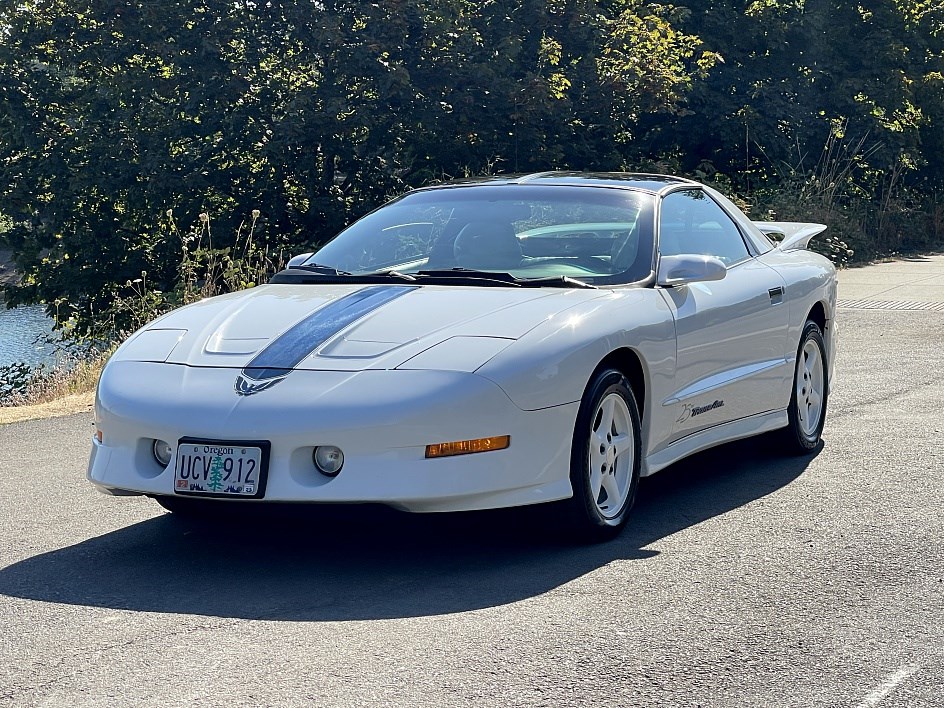 1994 Pontiac Firebird Trans Am VIN 2G2FV22P6R2245998 | Hagerty ...