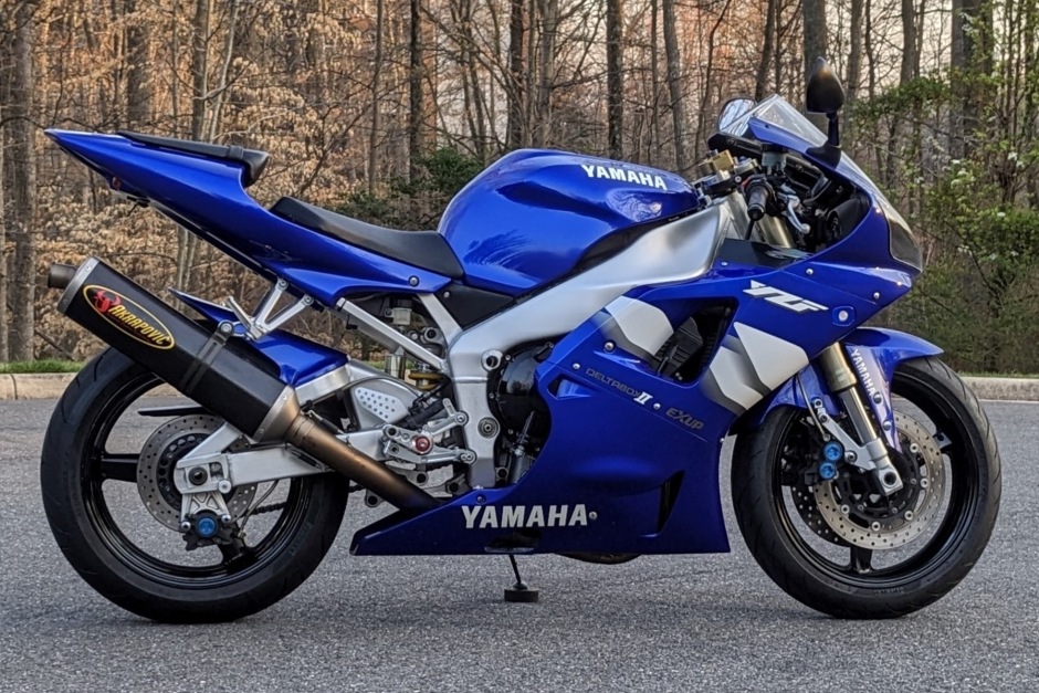2000 Yamaha YZF-R1 VIN JYARN05EXYA002207 | Hagerty Valuation Tools
