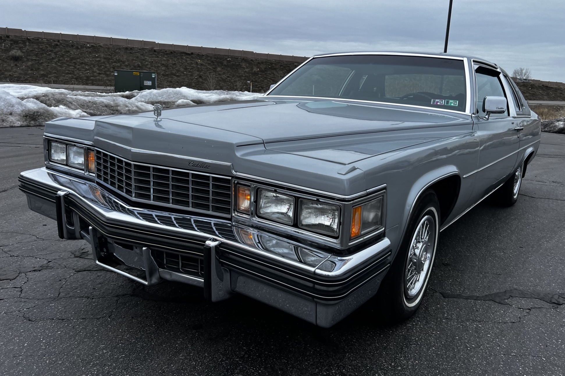 1977 Cadillac DeVille VIN 6D47S7Q333056 | Hagerty Valuation Tools