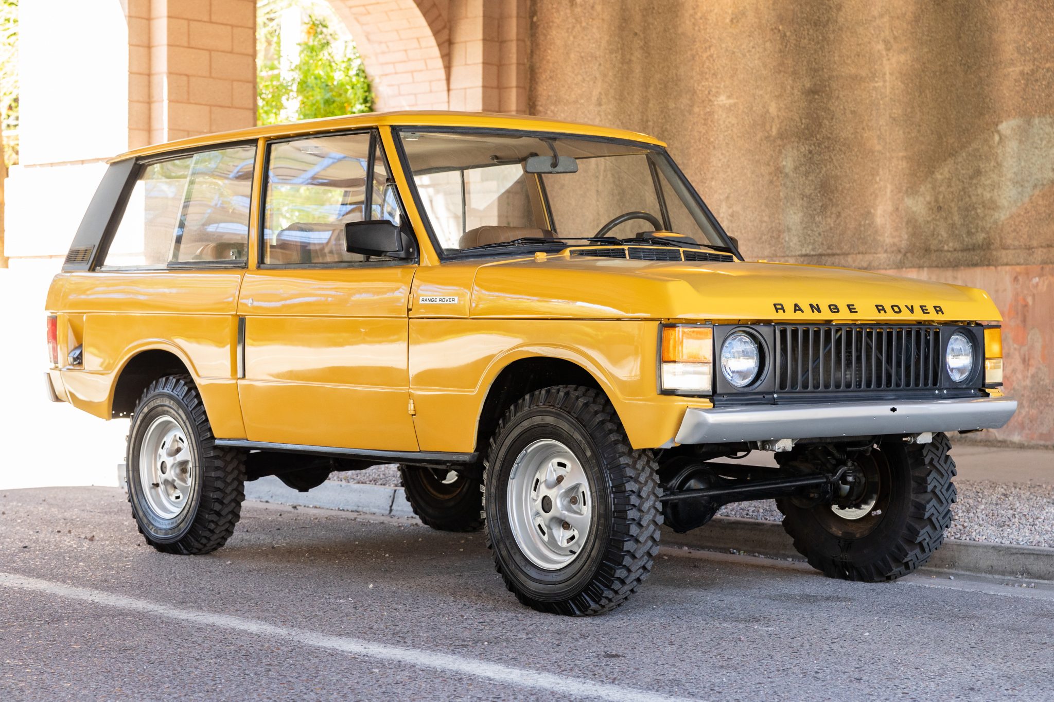 1979 Land Rover Range Rover VIN 35942363F | Hagerty Valuation Tools