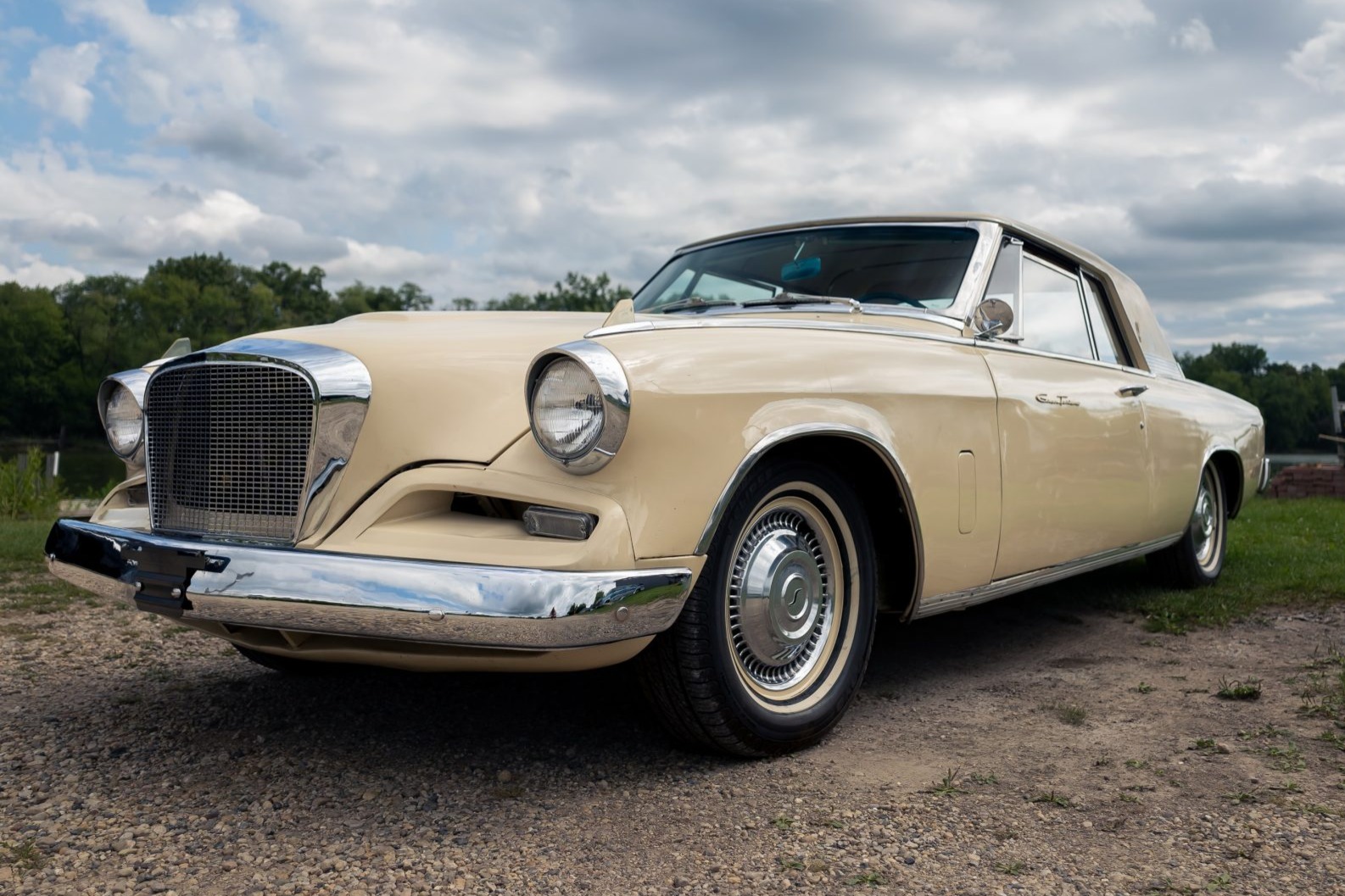 1962 Studebaker Gran Turismo Hawk VIN 62V23921 | Hagerty Valuation Tools