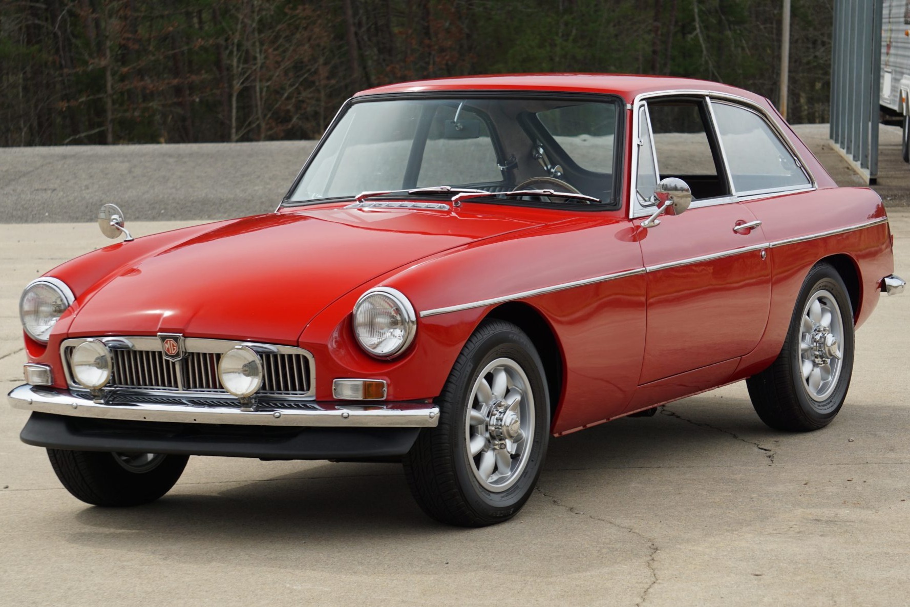 1966 MG MGB GT VIN GHD3L105606 | Hagerty Valuation Tools