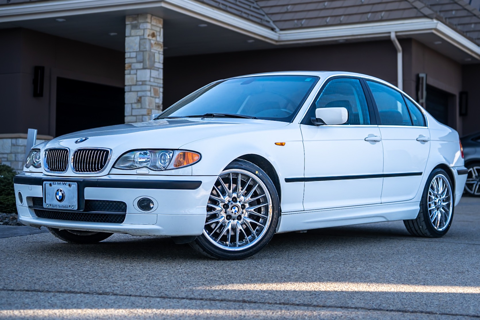 2003 BMW 330i VIN WBAEV53493KM03497 | Hagerty Valuation Tools