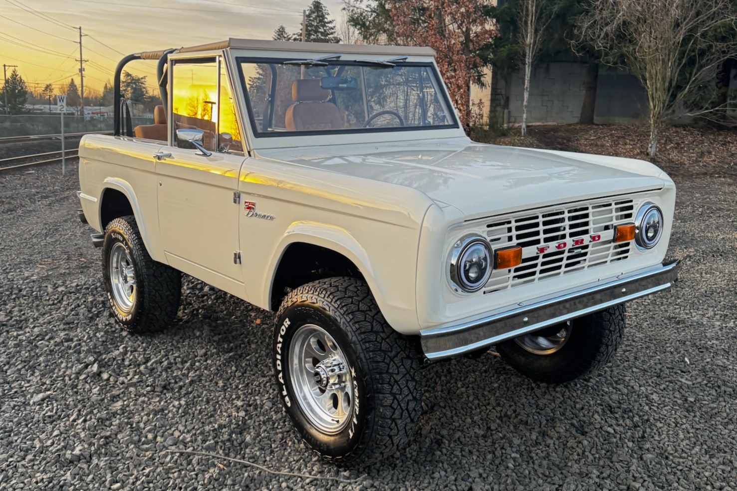 1967 Ford Bronco VIN U15NLA18318 | Hagerty Valuation Tools