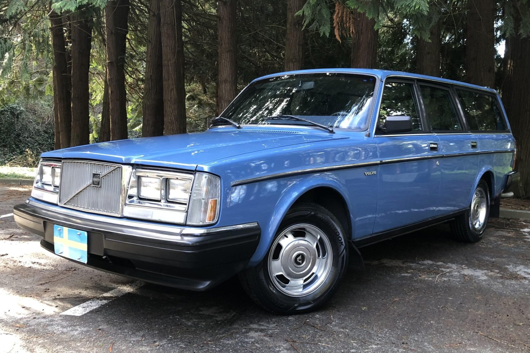 1985 Volvo 240 DL VIN YV1AX8850F1656887 | Hagerty Valuation Tools