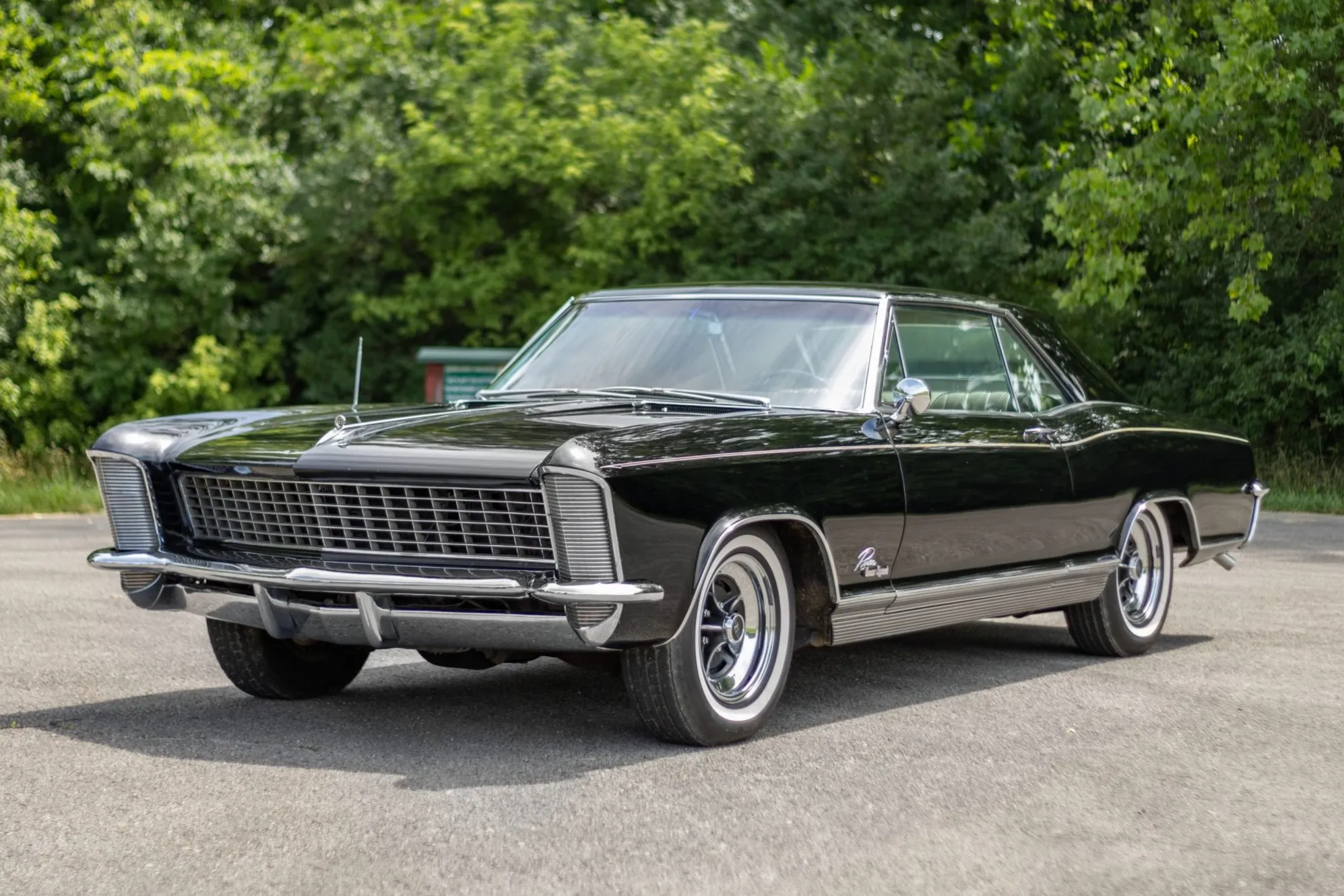 1965 Buick Riviera VIN 494475H934092 | Hagerty Valuation Tools