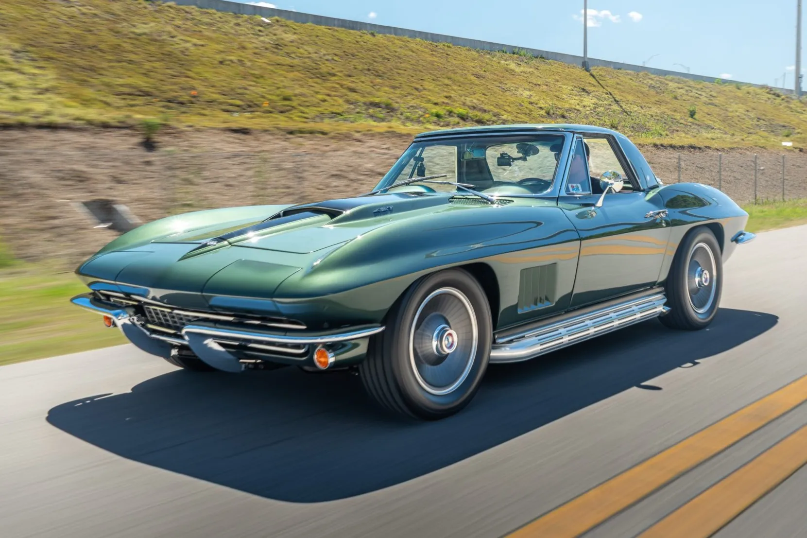1967 Chevrolet Corvette VIN 194677S103725 | Hagerty Valuation Tools