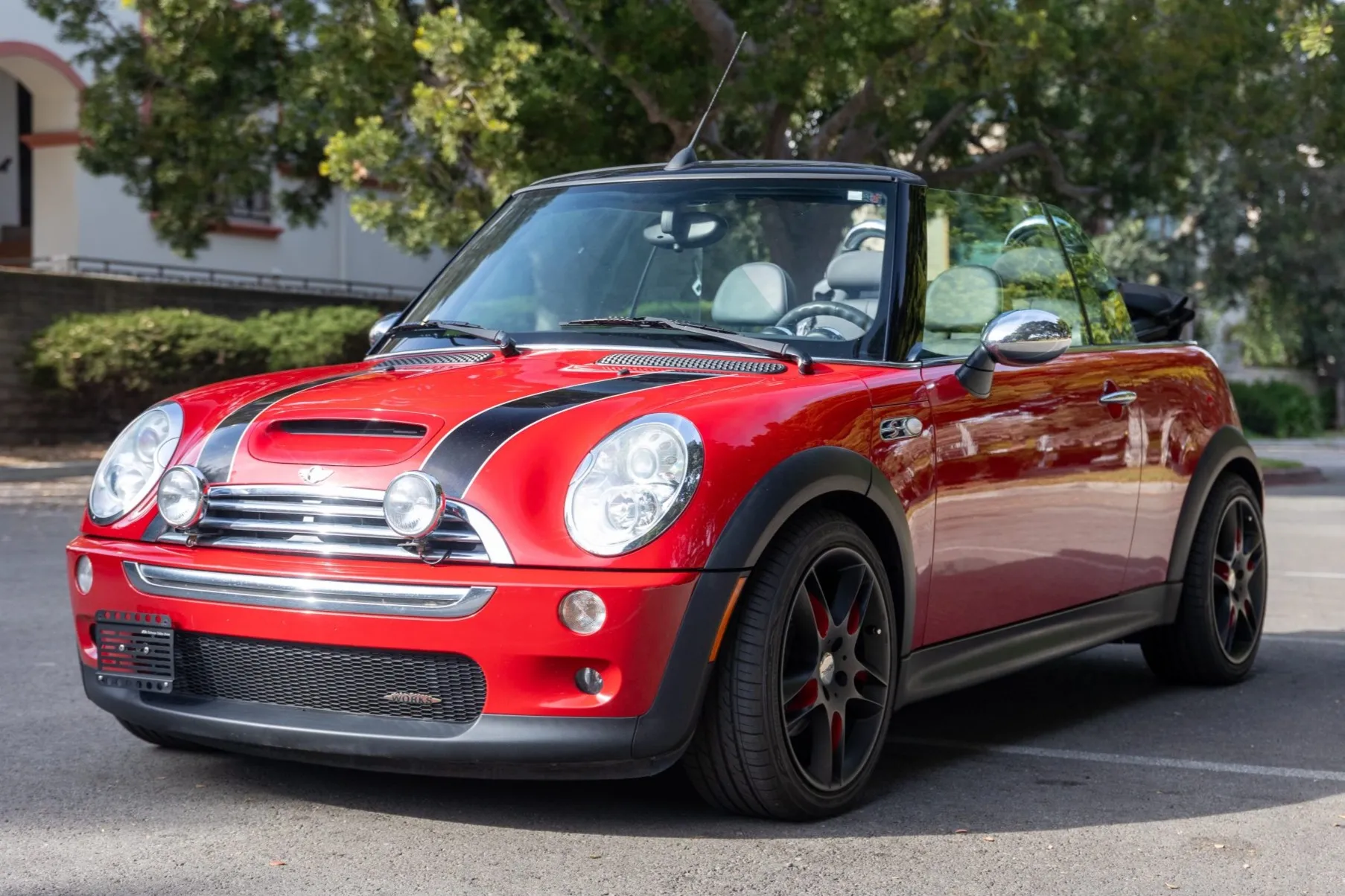 2005 Mini Cooper S VIN WMWRH33425TF81801 | Hagerty Valuation Tools
