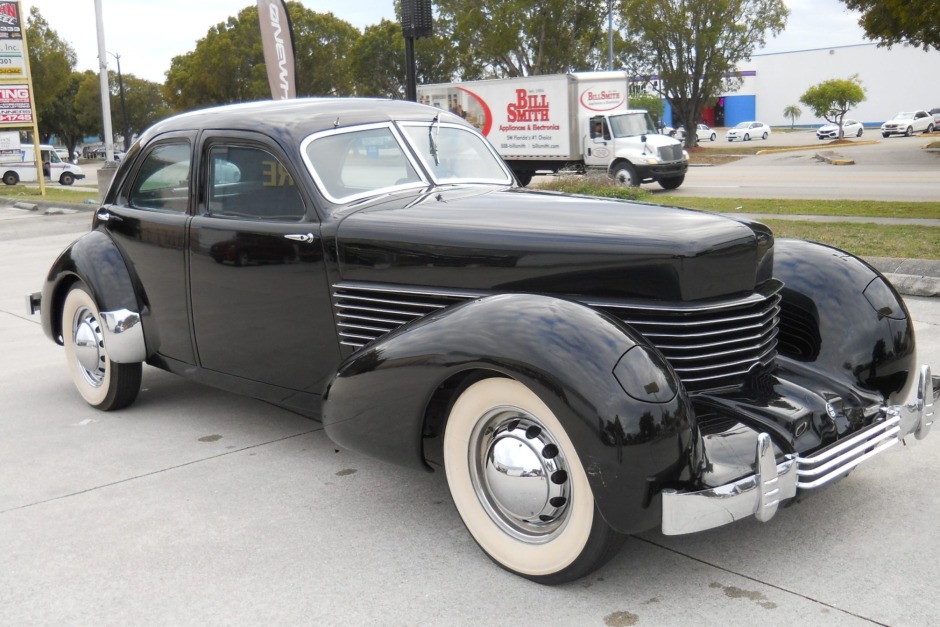 1936 Cord 810 VIN 1706A | Hagerty Valuation Tools