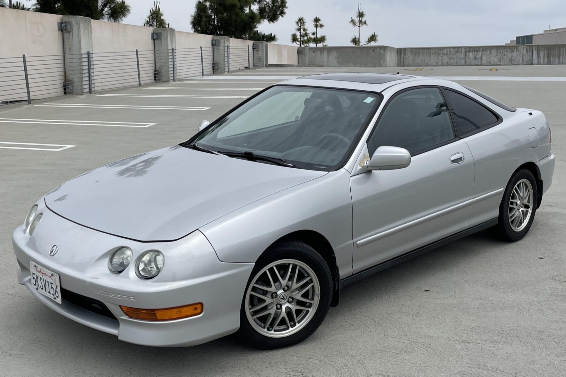 1999 Acura Integra LS VIN JH4DC4354XS009322 | Hagerty Valuation Tools