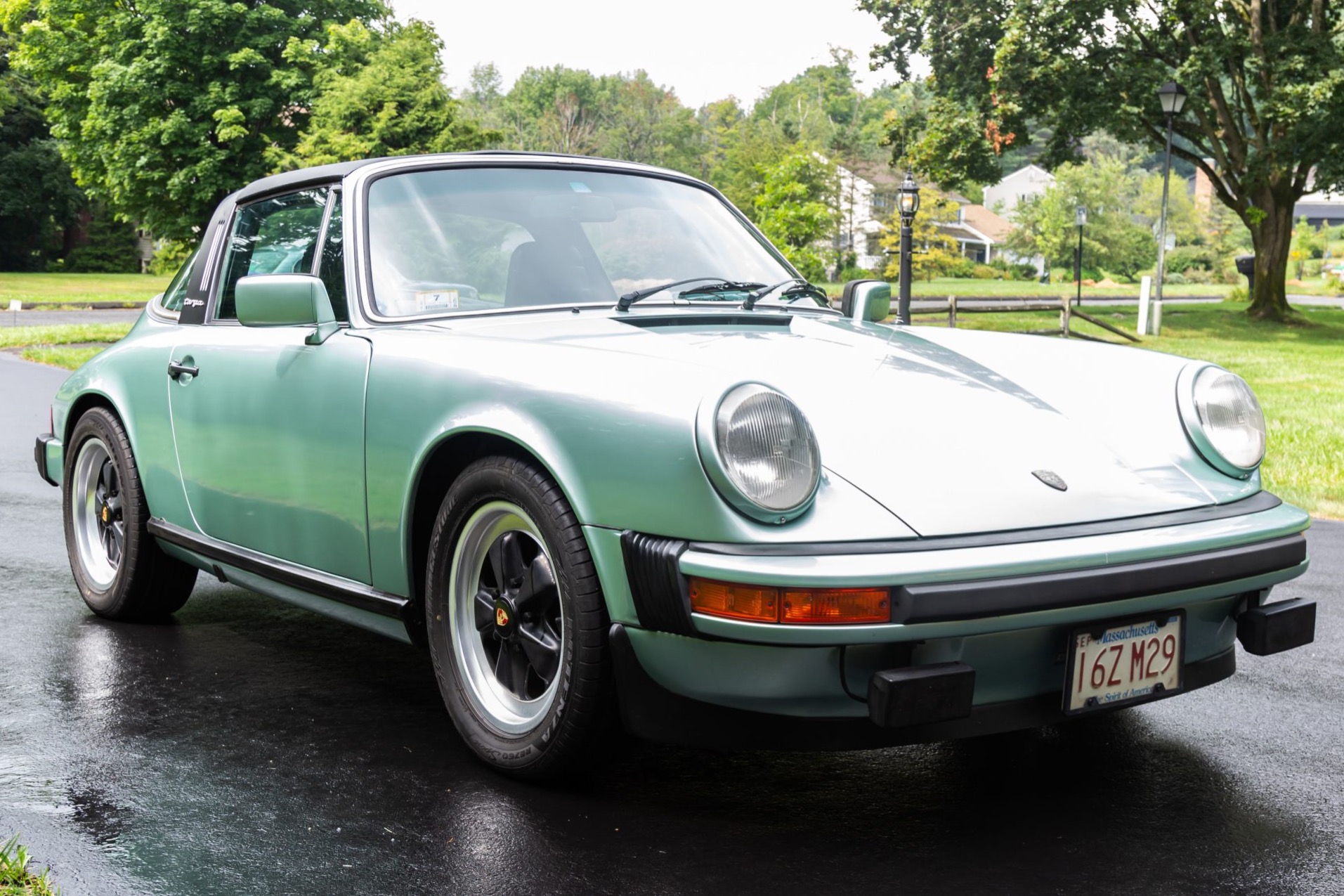 1977 Porsche 911 VIN 9117311575 | Hagerty Valuation Tools