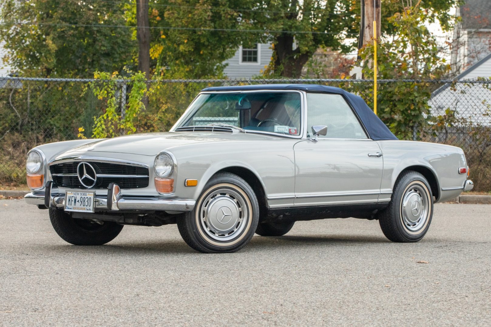 1971 Mercedes-Benz 280SL VIN 11304412023094 | Hagerty Valuation Tools