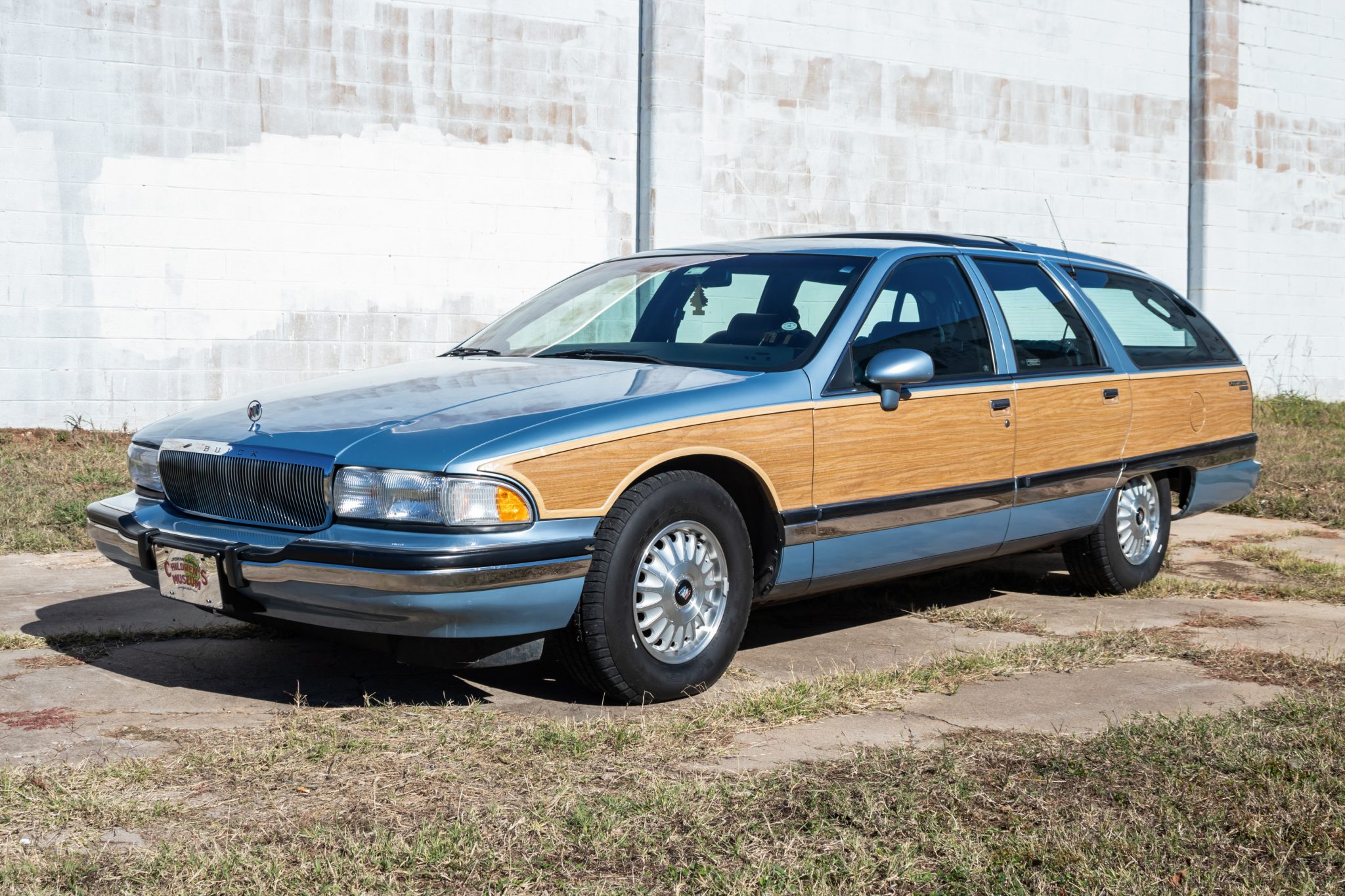 1993 Buick Roadmaster Estate Wagon VIN 1G4BR8373PW400529 | Hagerty ...