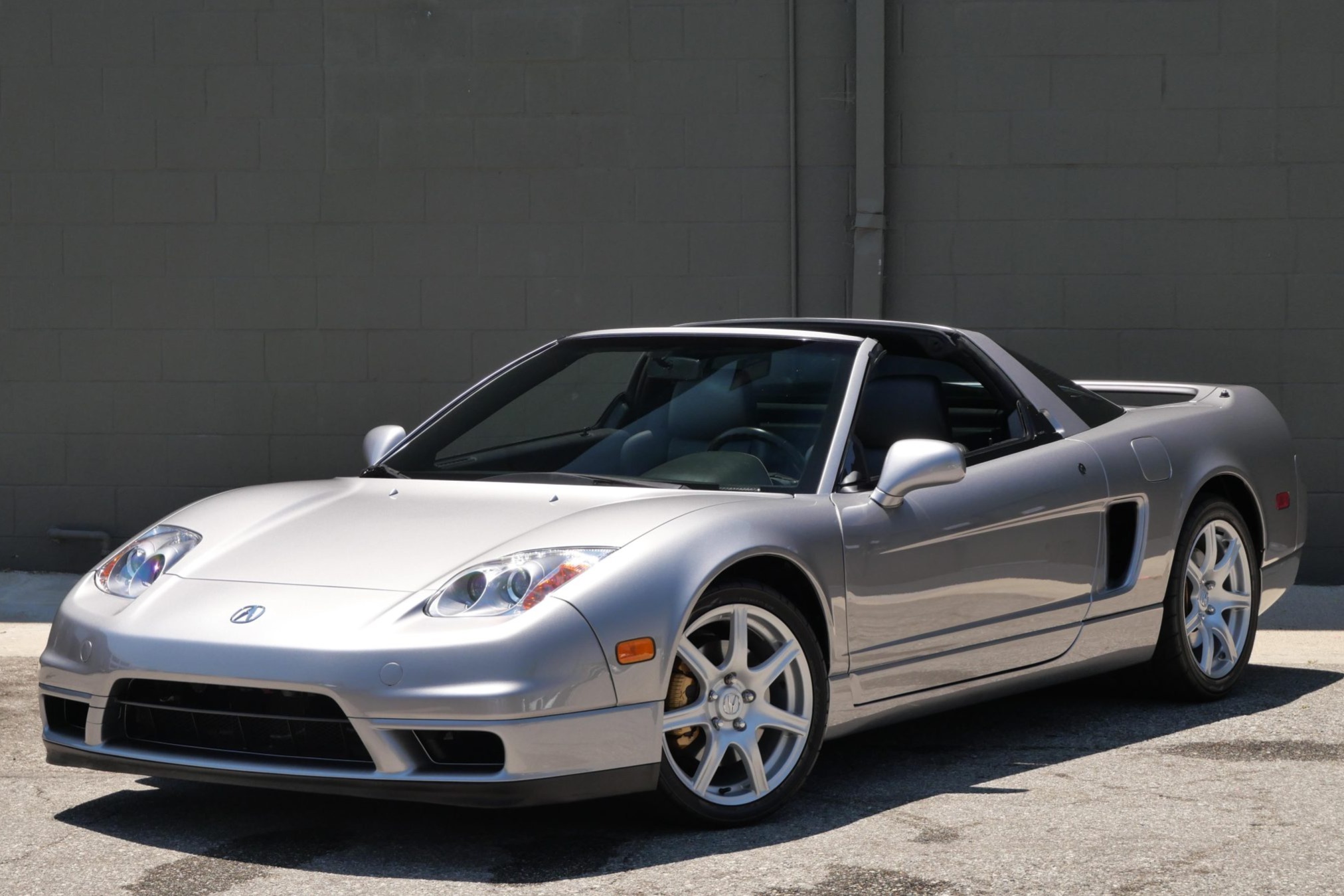 2004 Acura NSX-T 3.2L VIN JH4NA21614T000030 | Hagerty Valuation Tools
