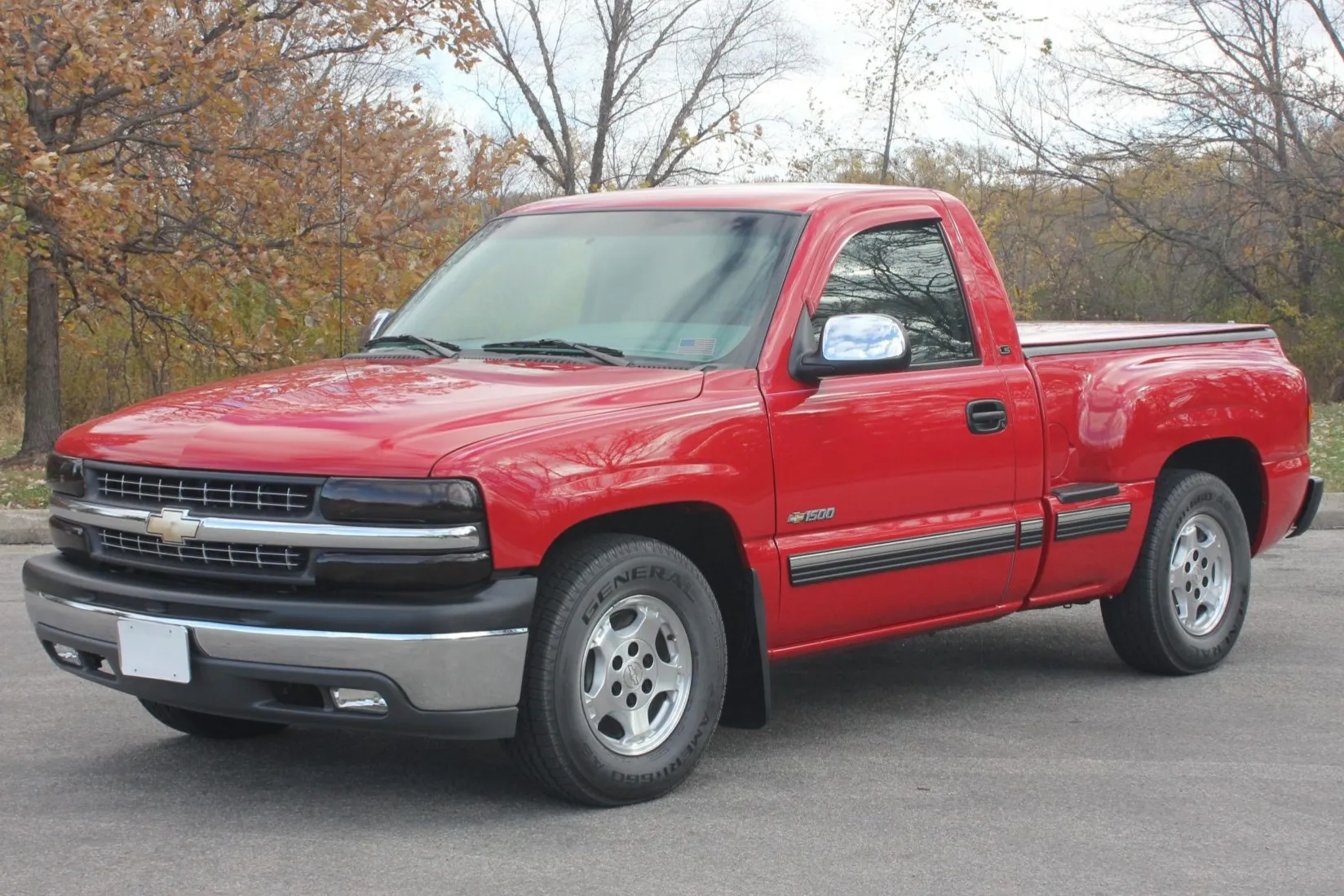 2000 Chevrolet Silverado C1500 VIN 1GCEC14T9YZ174728 | Hagerty ...