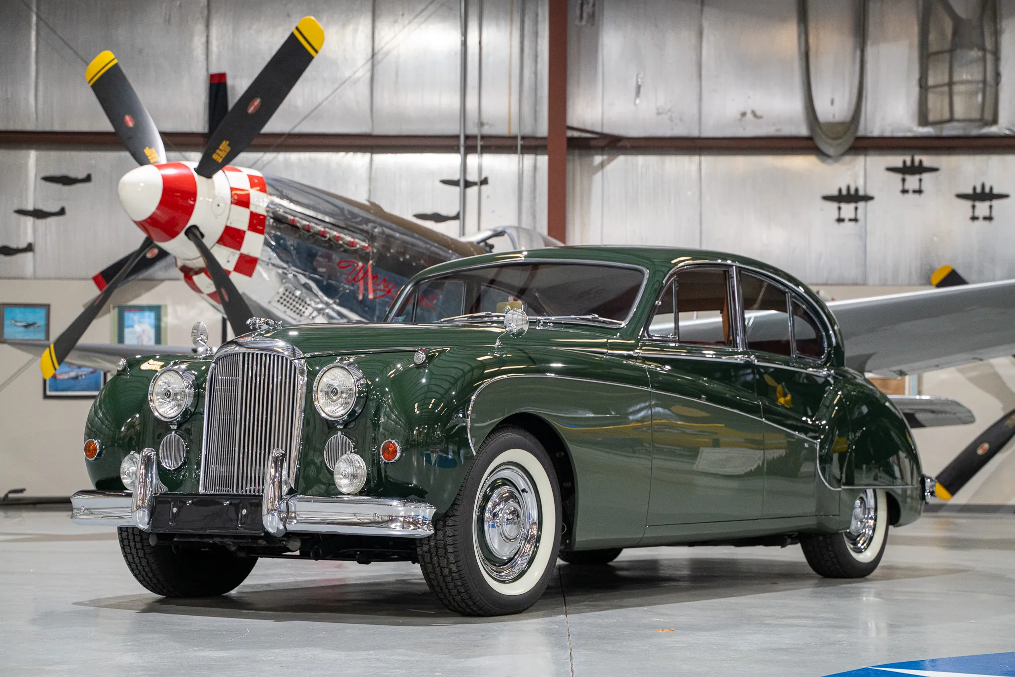 1961 Jaguar Mark IX VIN 792719BW | Hagerty Valuation Tools