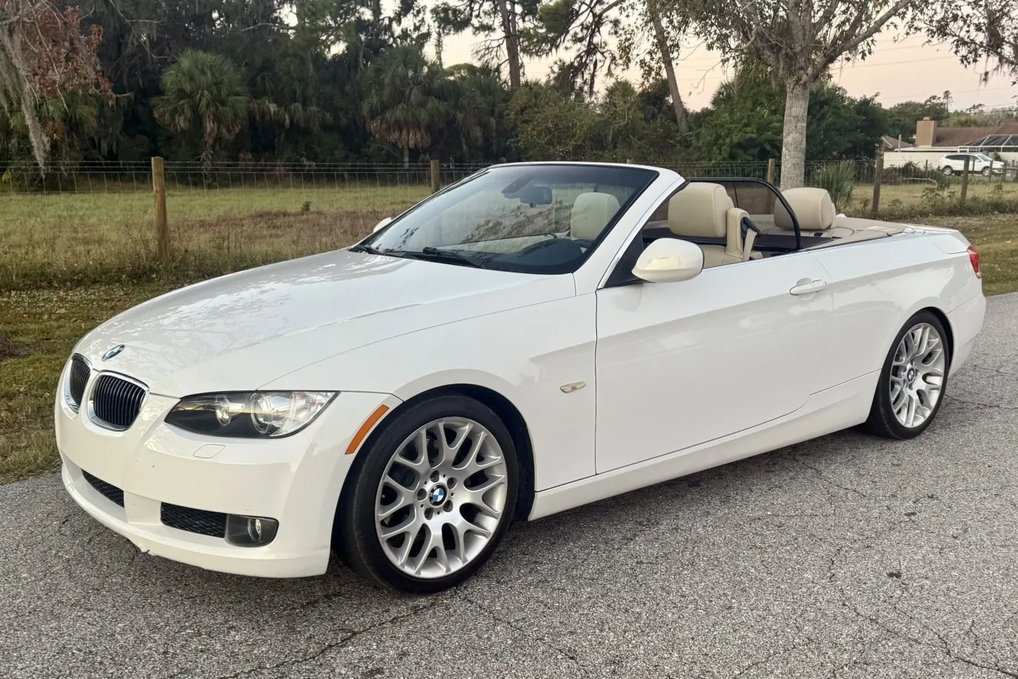 2010 BMW 328 i VIN WBAWL1C50AP492291 | Hagerty Valuation Tools