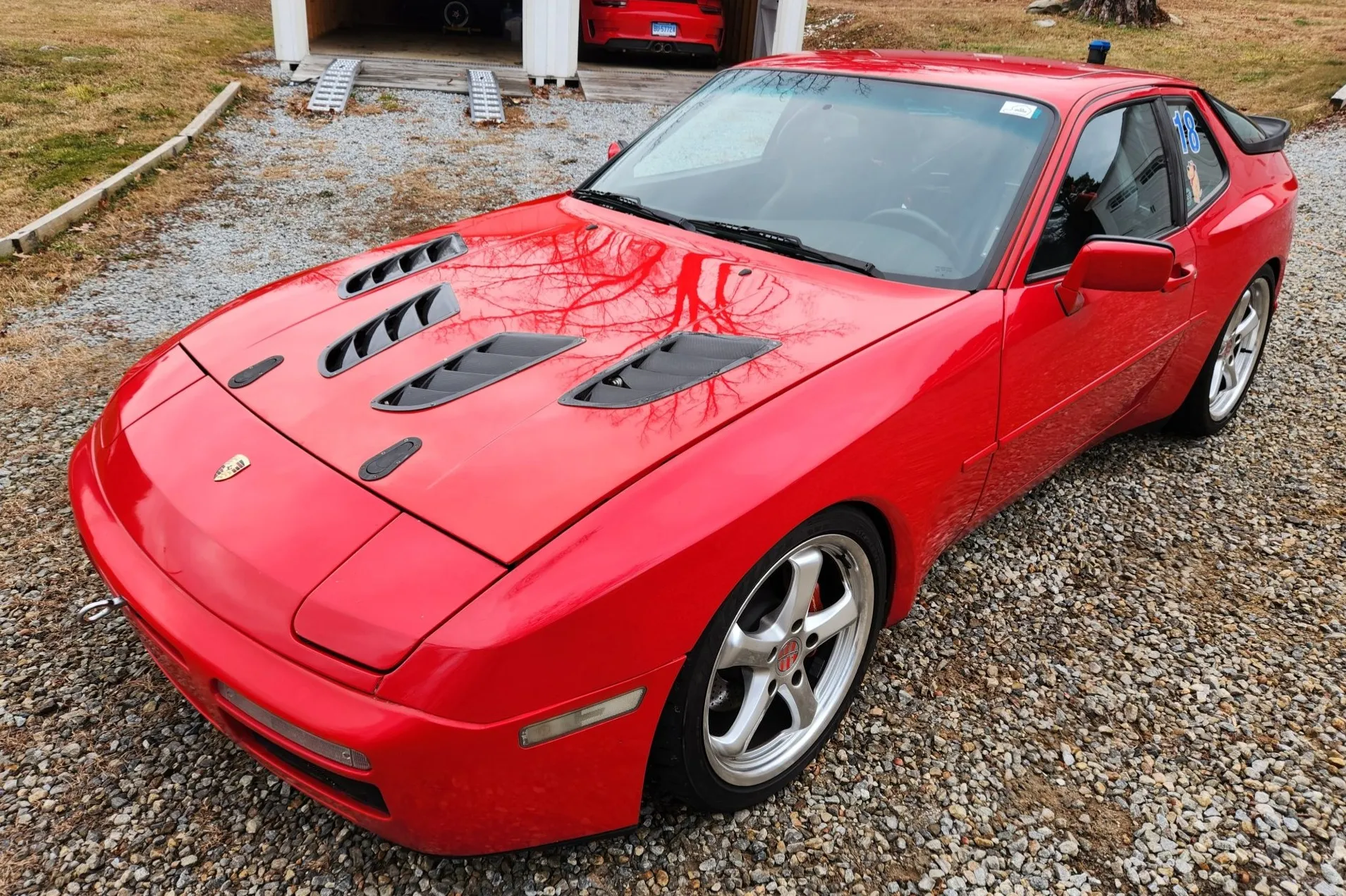 1989 Porsche 944 Turbo VIN WP0AA2950KN151096 | Hagerty Valuation Tools