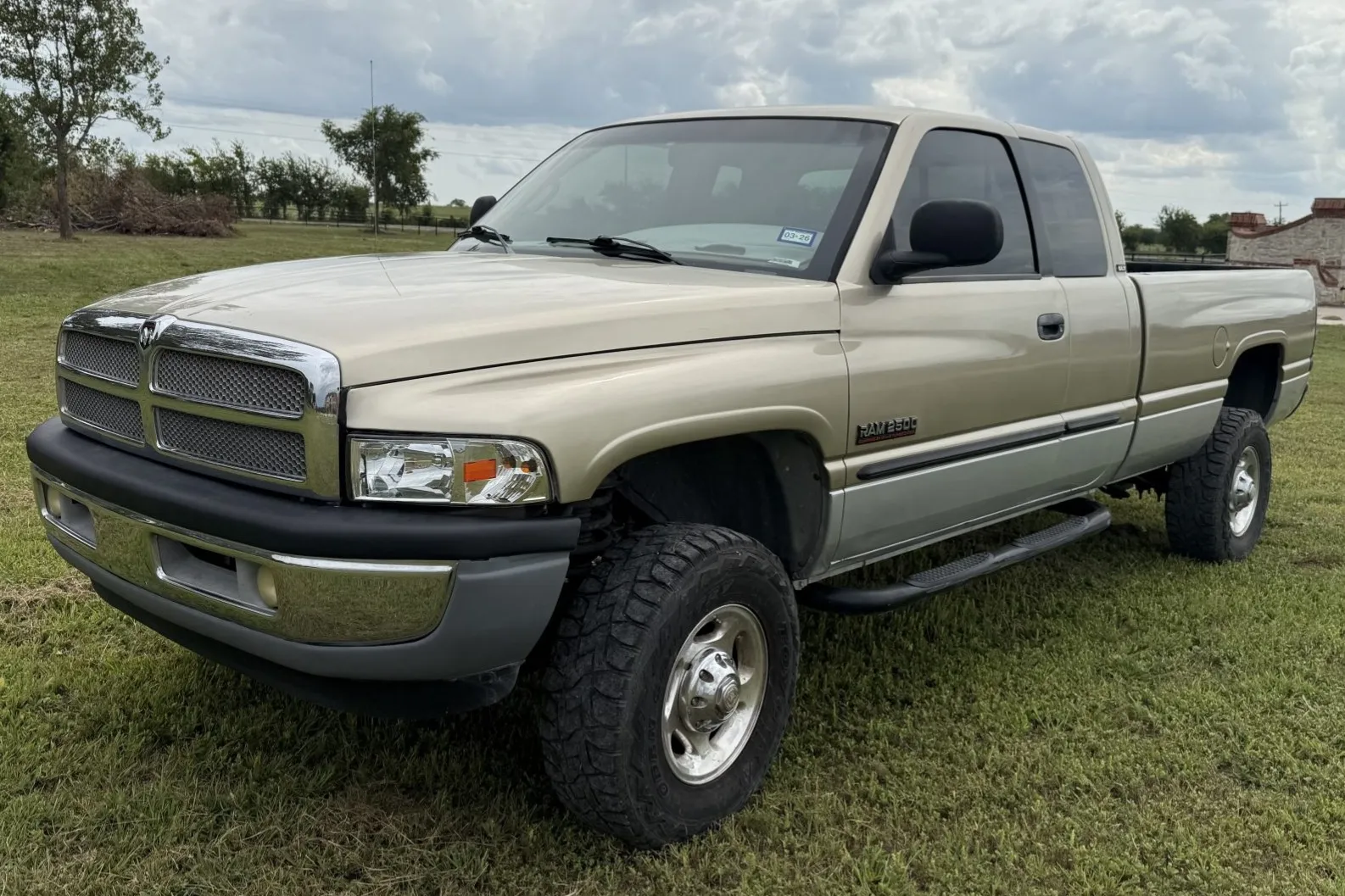 2002 Dodge Ram 2500 VIN 3B7KF23632M256829 | Hagerty Valuation Tools