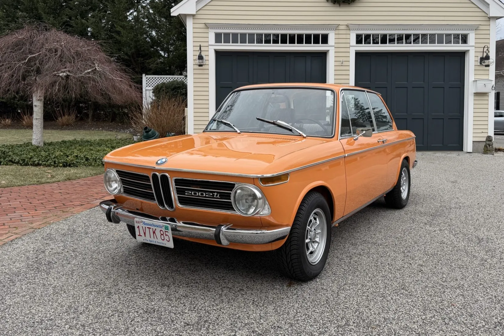 1970 BMW 2002ti VIN 1689641 | Hagerty Valuation Tools