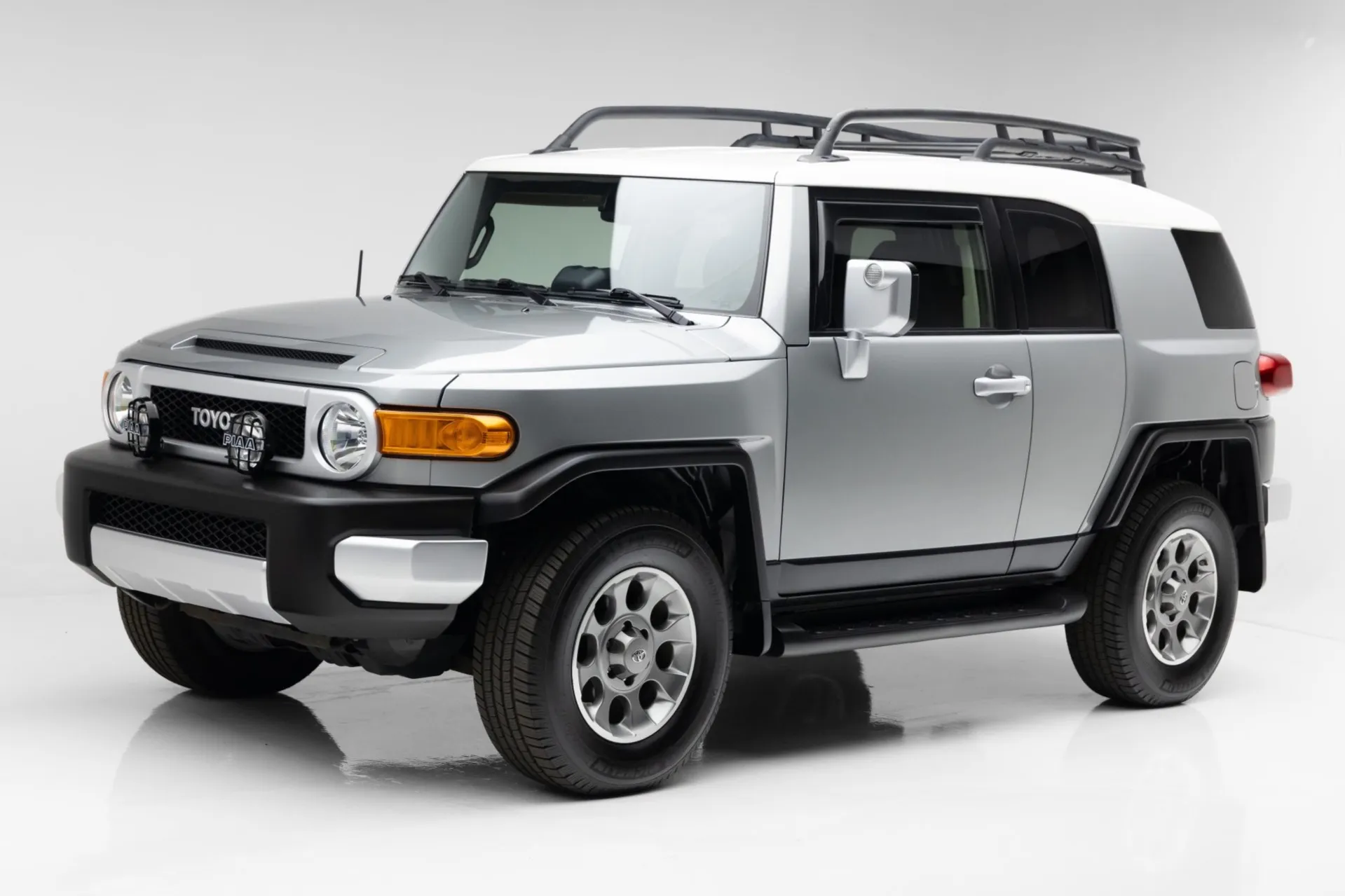 2012 Toyota FJ Cruiser VIN JTEBU4BF1CK133540 | Hagerty Valuation Tools