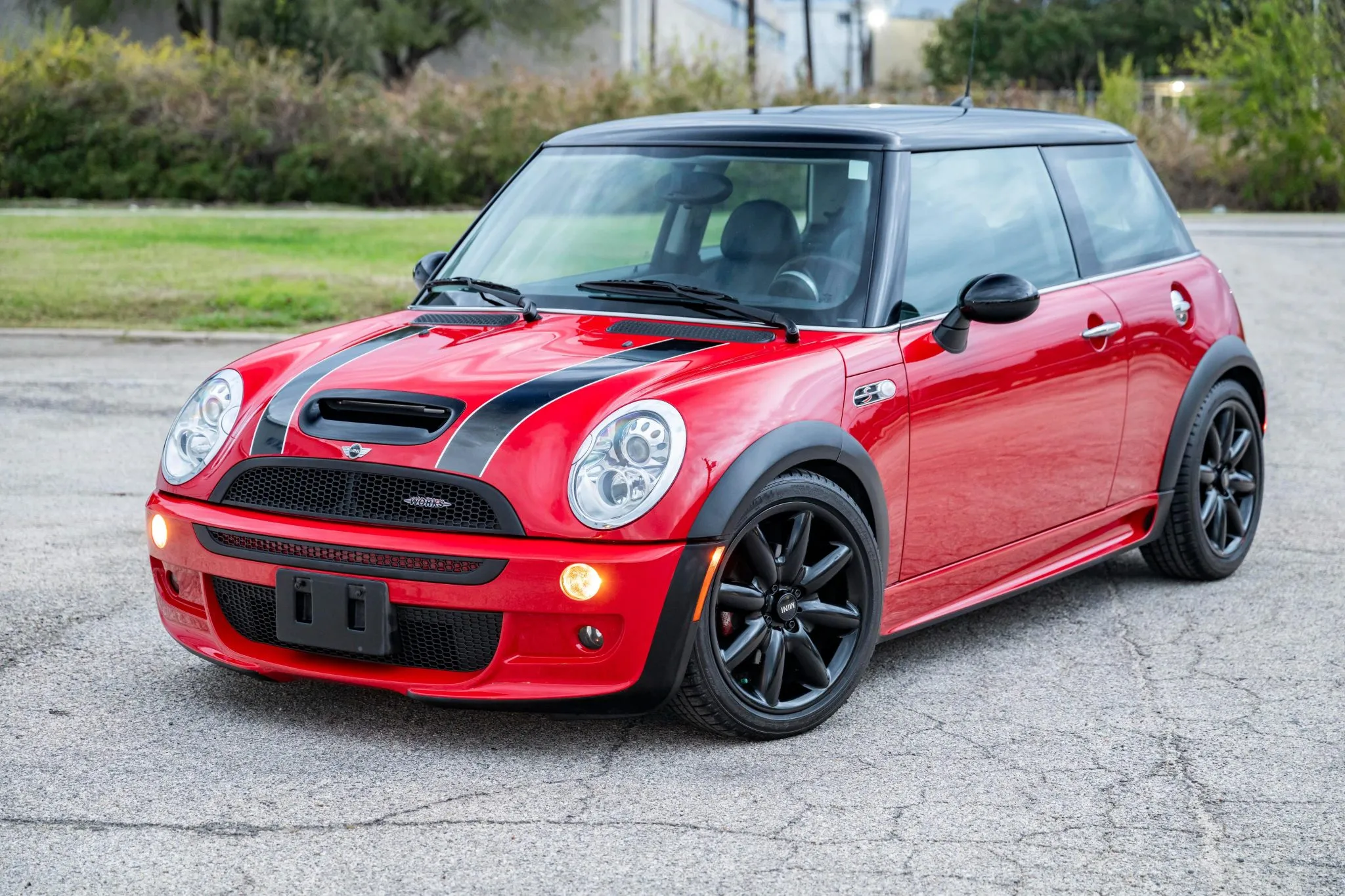 2005 Mini Cooper S VIN WMWRE33525TL10221 | Hagerty Valuation Tools