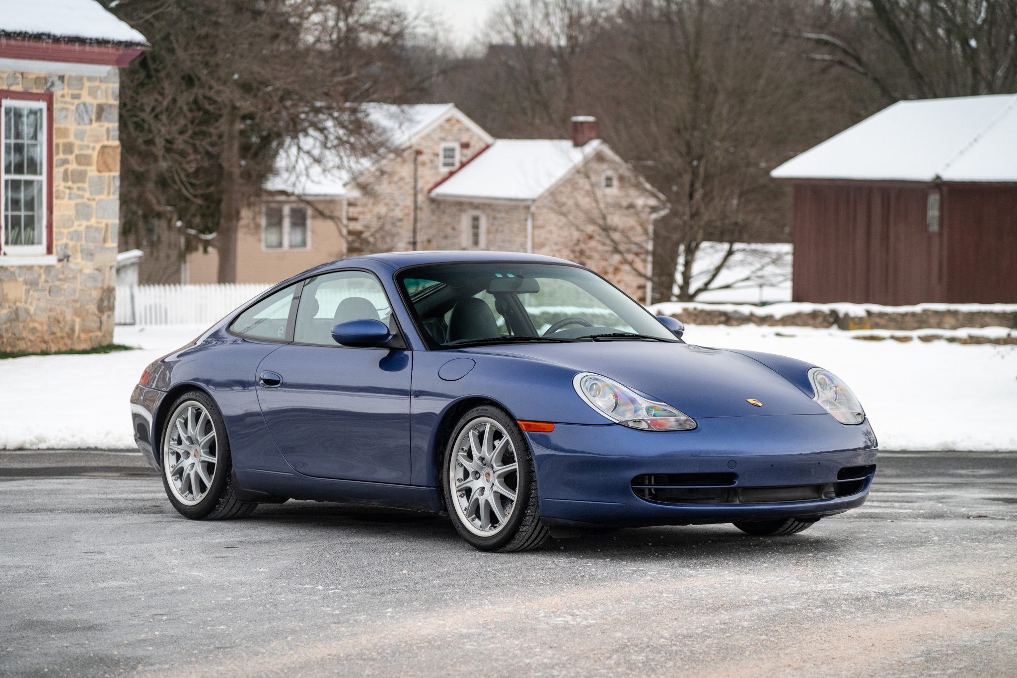 2000 Porsche 911 Carrera VIN WP0AA2998YS622330 | Hagerty Valuation Tools