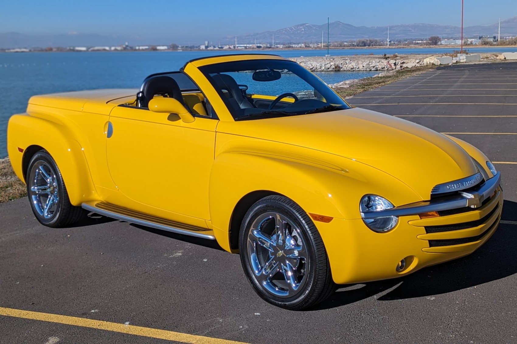2005 Chevrolet SSR VIN 1GCES14H95B119229 | Hagerty Valuation Tools
