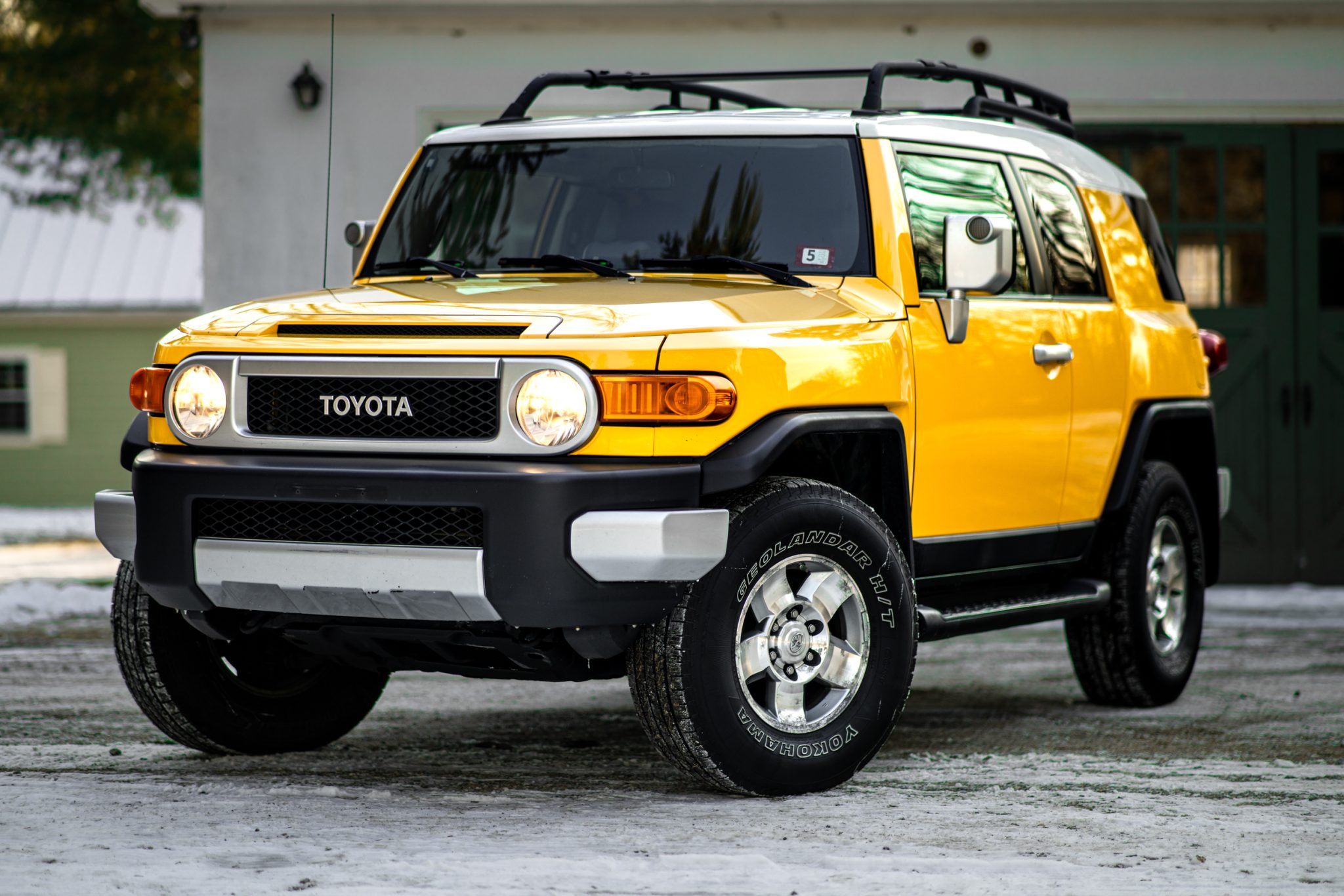 2008 Toyota FJ Cruiser VIN JTEBU11F28K048567 | Hagerty Valuation Tools