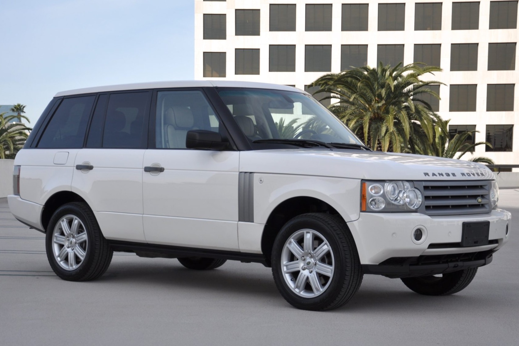 2008 Land Rover Range Rover HSE VIN SALMF15448A276326 | Hagerty ...
