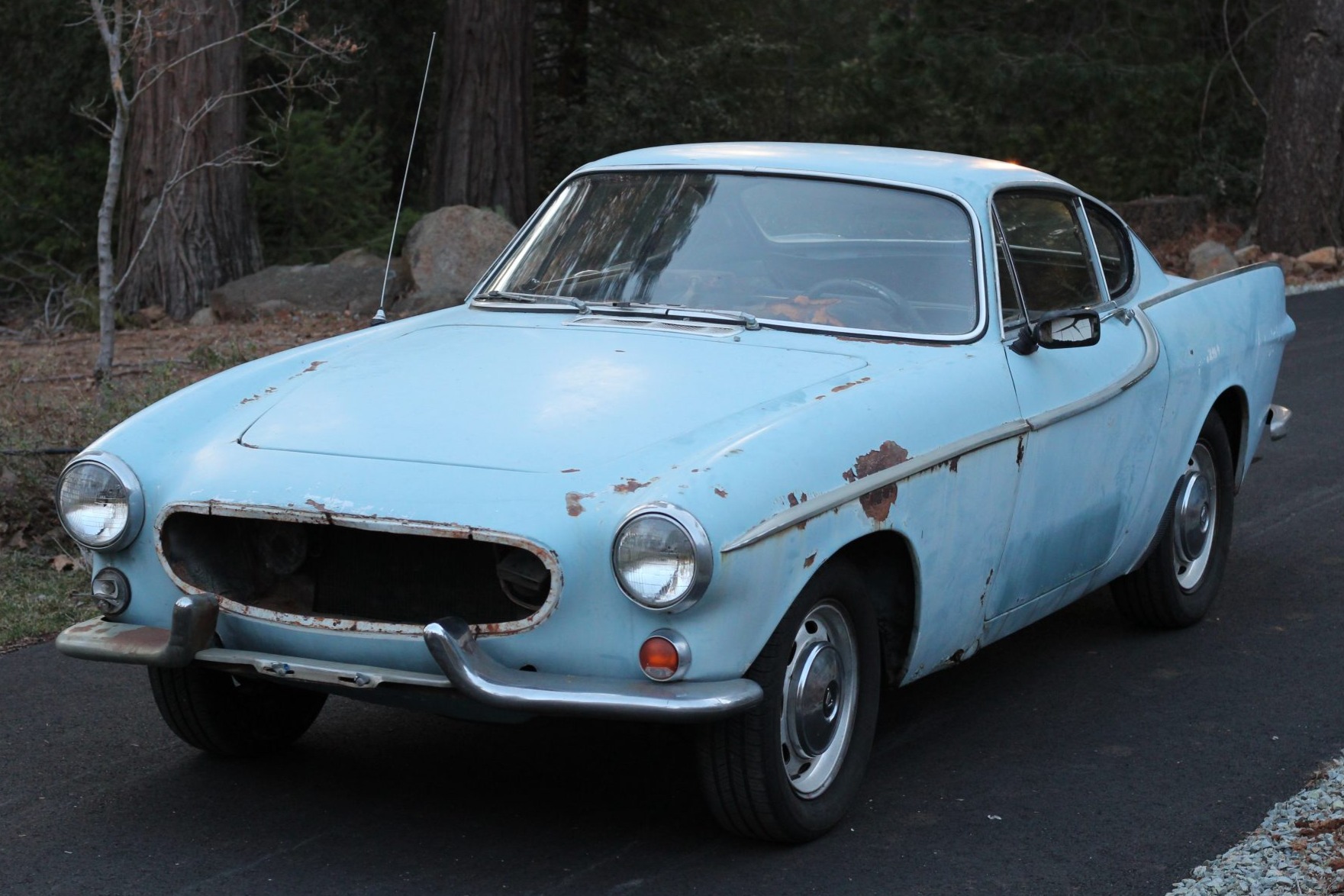 1965 Volvo 1800S VIN 18345VE14900 | Hagerty Valuation Tools