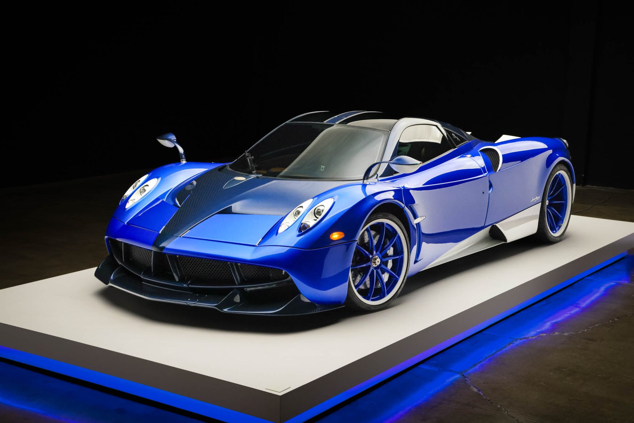 2014 Pagani Huayra VIN ZA9H11UAXESF76028 | Hagerty Valuation Tools