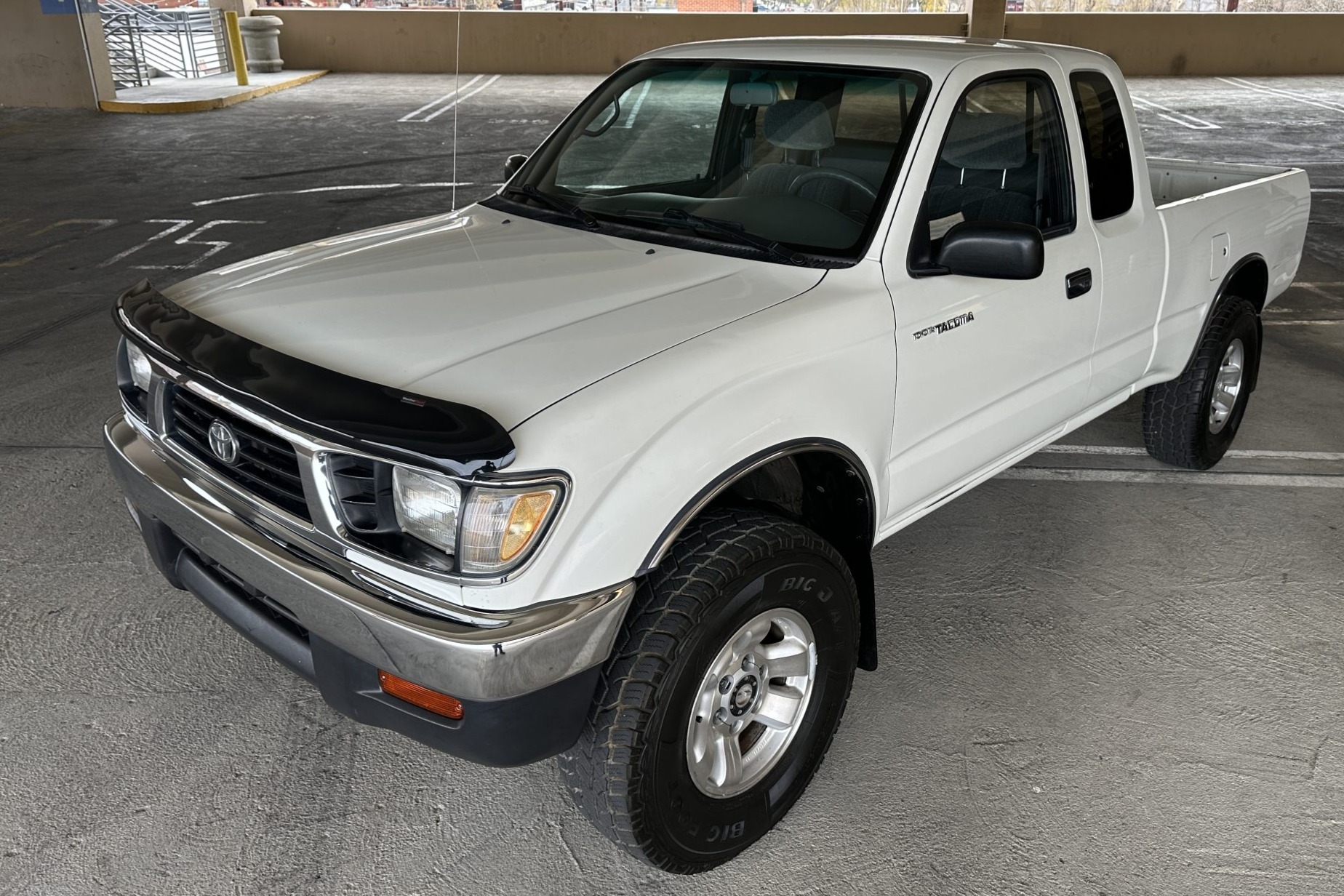 1997 Toyota Tacoma Xcab VIN 4TAWM72NXVZ265605 | Hagerty Valuation Tools