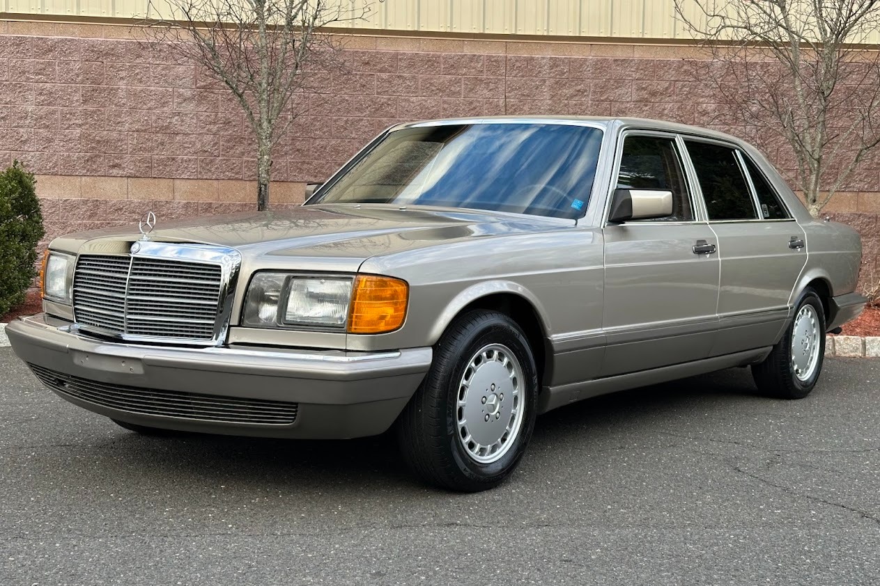 1987 Mercedes-Benz 420SEL VIN WDBCA35D2HA335773 | Hagerty Valuation Tools