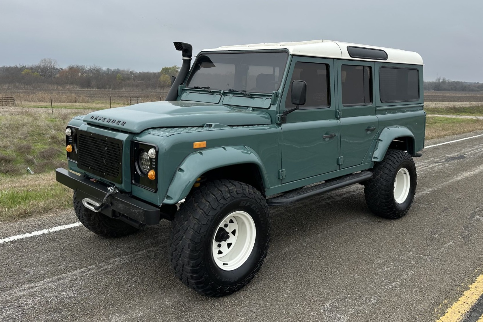 1988 Land Rover Defender 110 VIN SALLDHMC8AF570850 | Hagerty Valuation ...