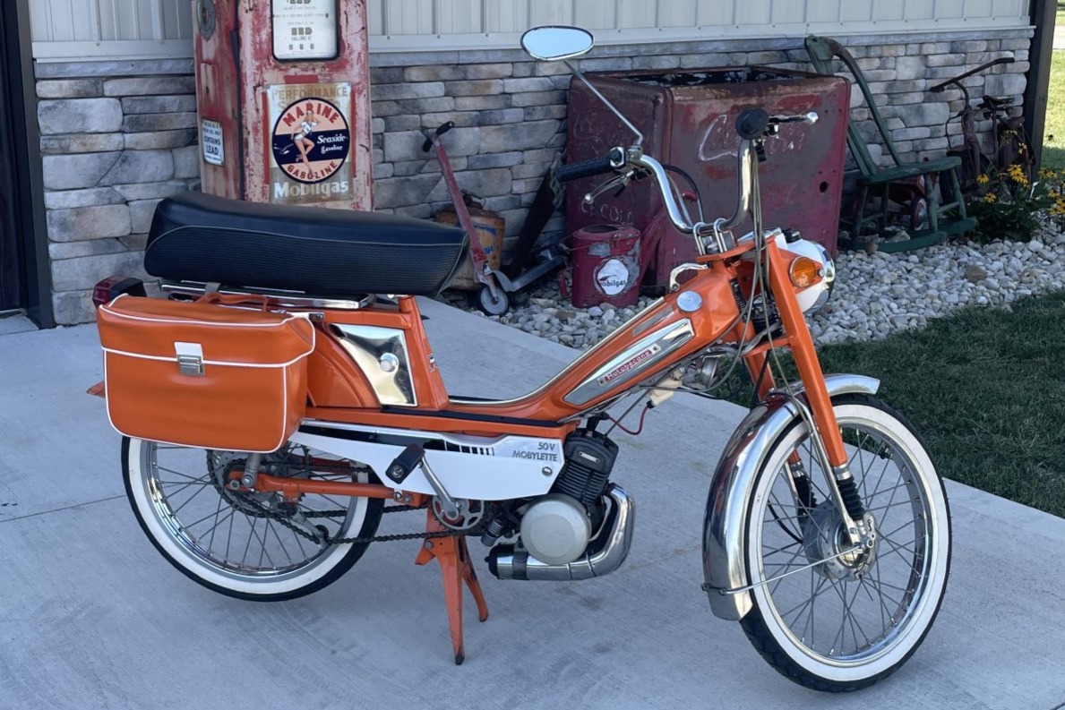 1977 Motobecane Mobylette 50L VIN 05826458 | Hagerty Valuation Tools