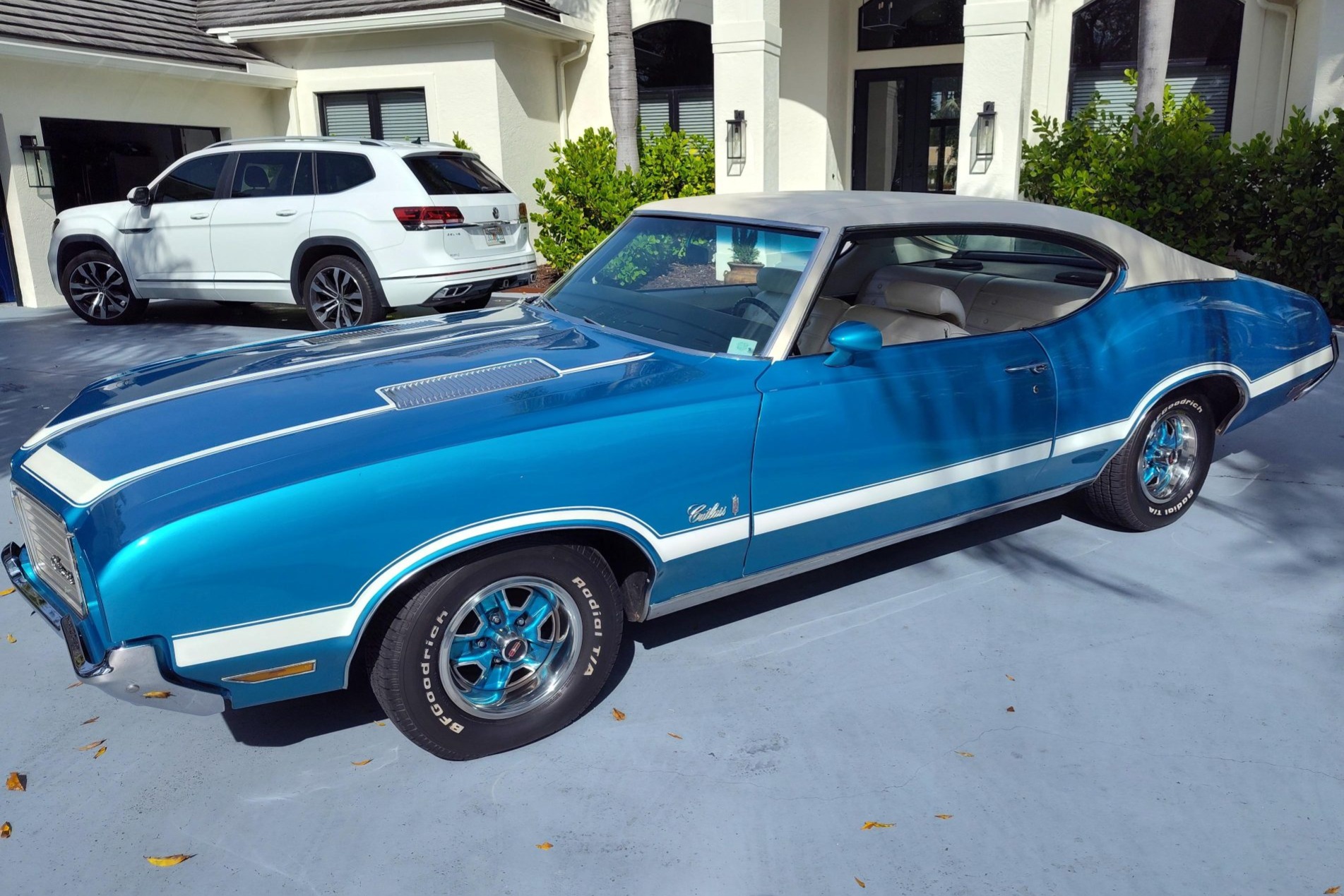 1972 Oldsmobile Cutlass S VIN 3G87H2G145556 | Hagerty Valuation Tools