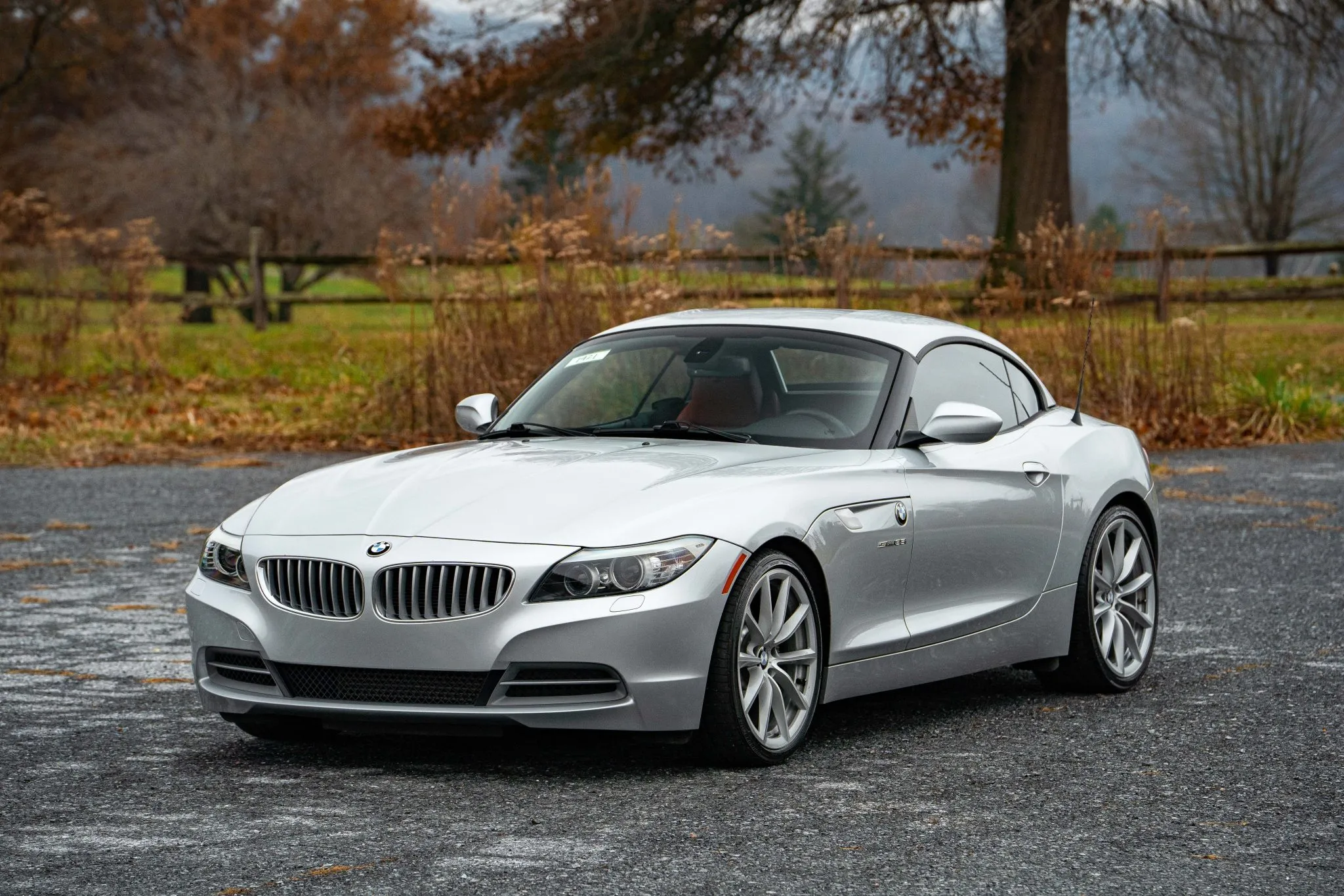 2011 BMW Z4 sDrive35i VIN WBALM7C51BE383418 | Hagerty Valuation Tools