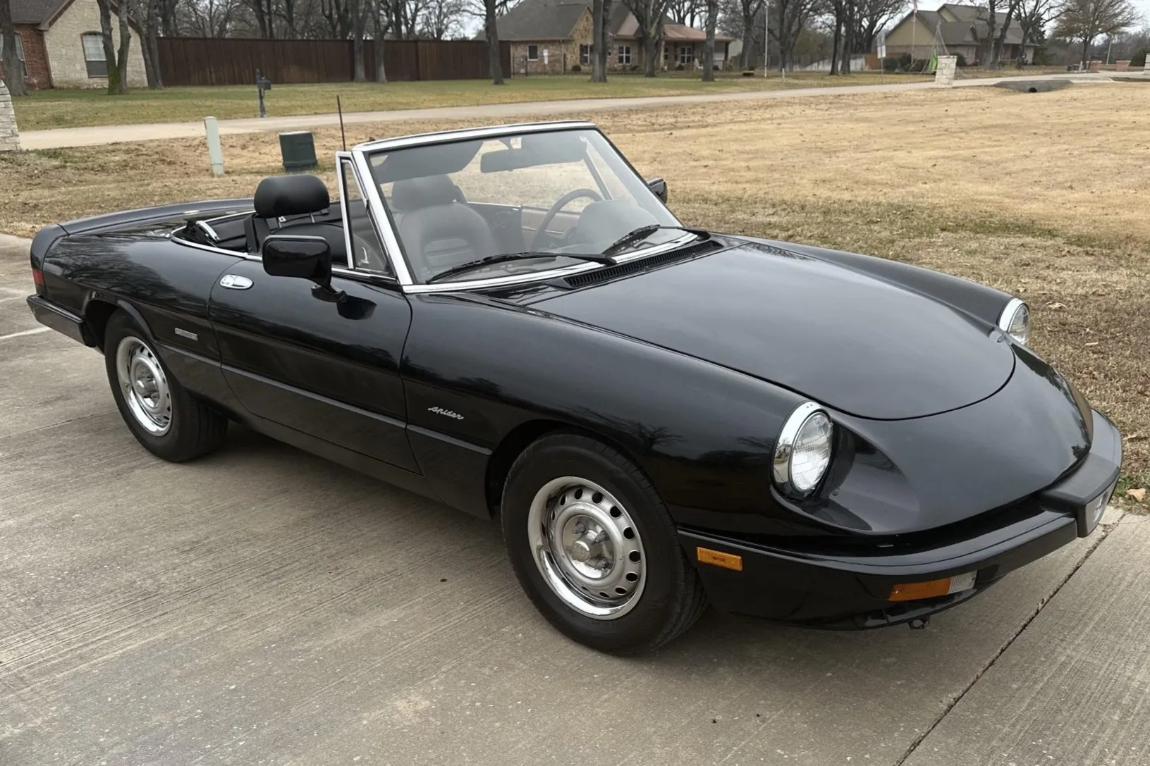 1987 Alfa Romeo Spider Graduate VIN ZARBA5646H1045288 | Hagerty ...