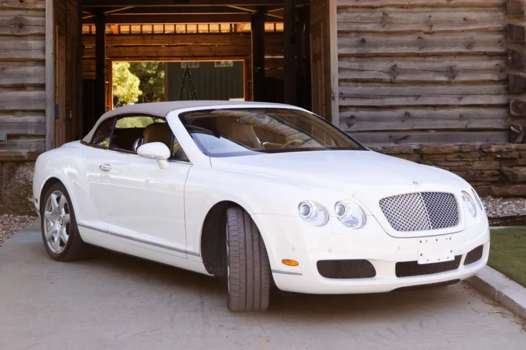 2008 Bentley Continental GTC VIN SCBDR33W08C051813 | Hagerty Valuation ...