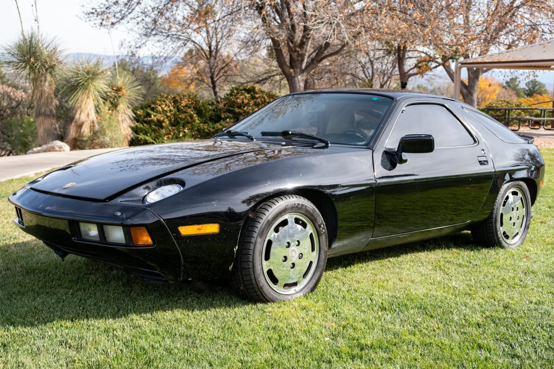 1985 Porsche 928 S VIN WP0JB0929FS862021 | Hagerty Valuation Tools