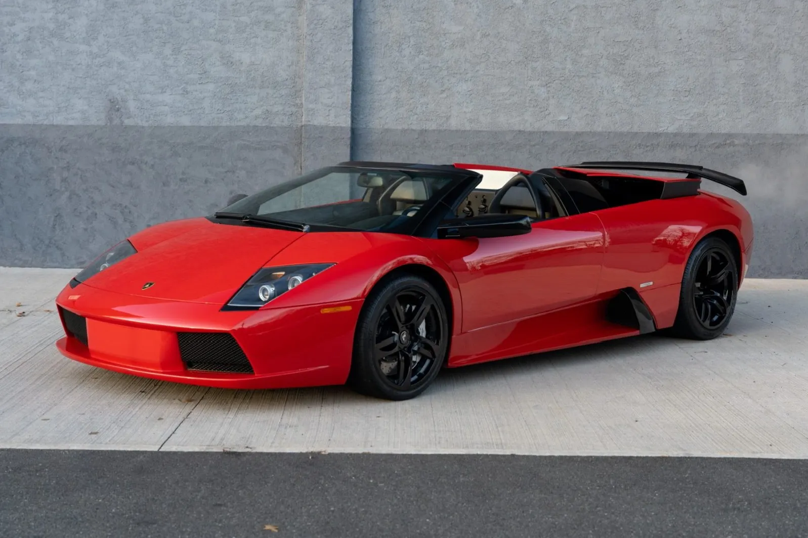 2006 Lamborghini Murcielago VIN ZHWBU26S06LA01961 | Hagerty Valuation Tools