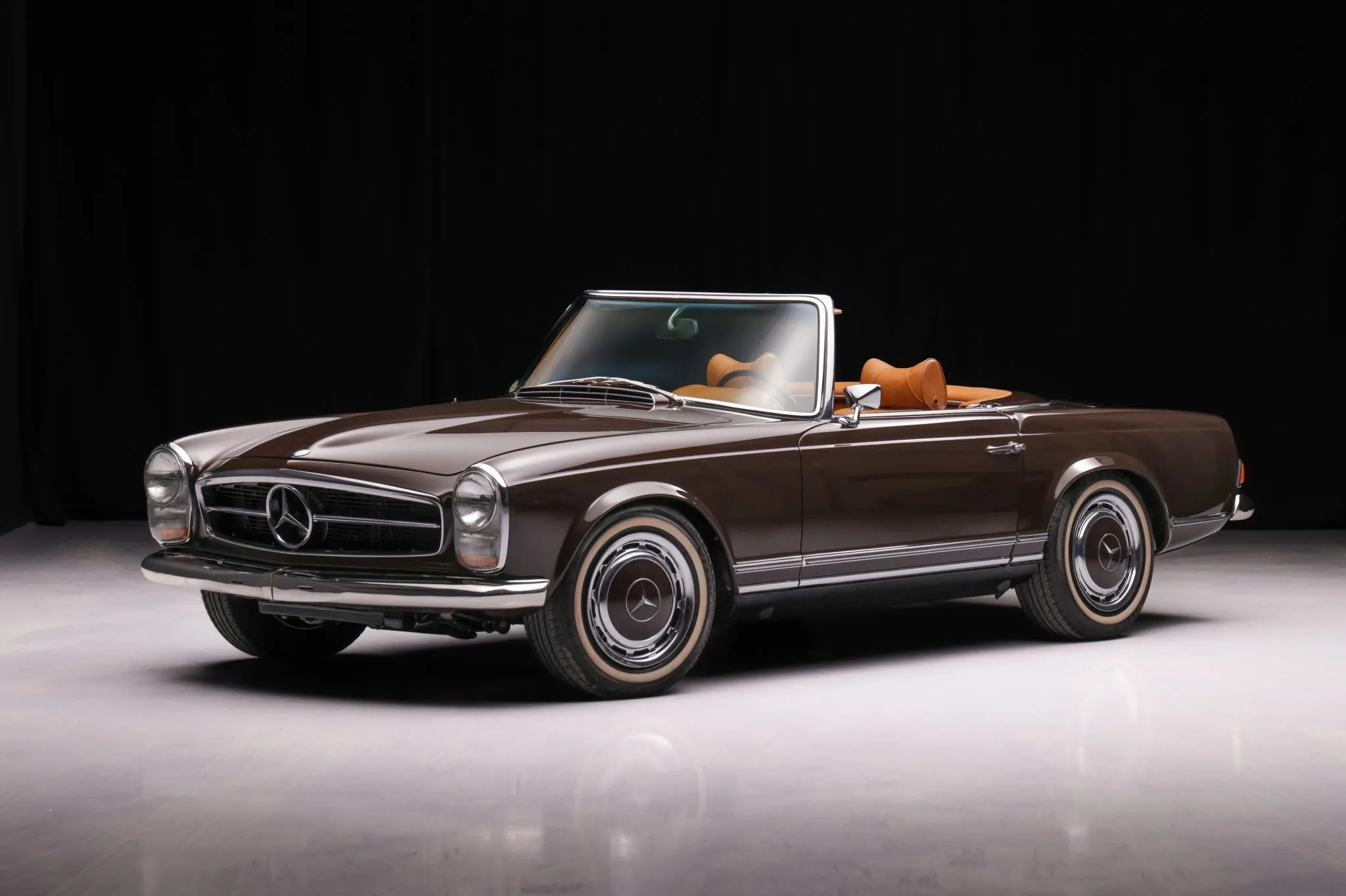 1970 Mercedes-Benz 280SL VIN 11304412014704 | Hagerty Valuation Tools