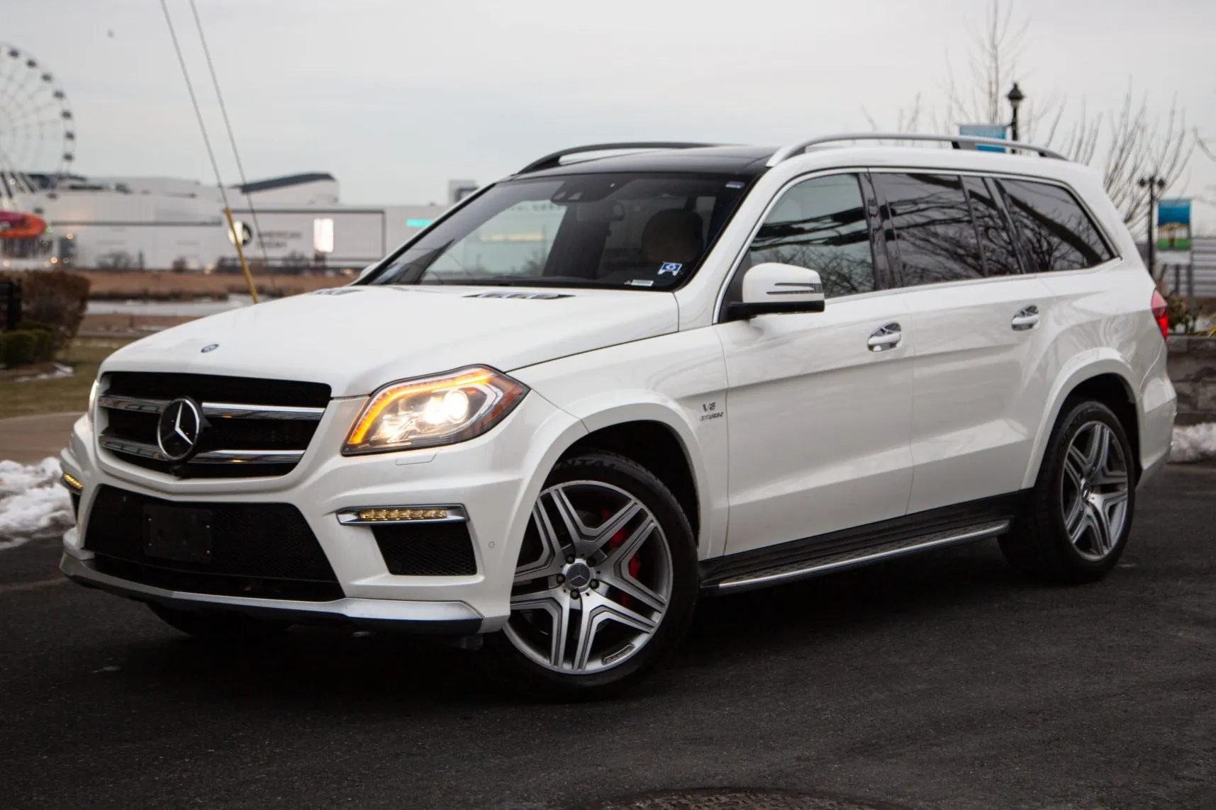 2015 Mercedes-Benz GL63 AMG VIN 4JGDF7EE3FA482636 | Hagerty Valuation Tools