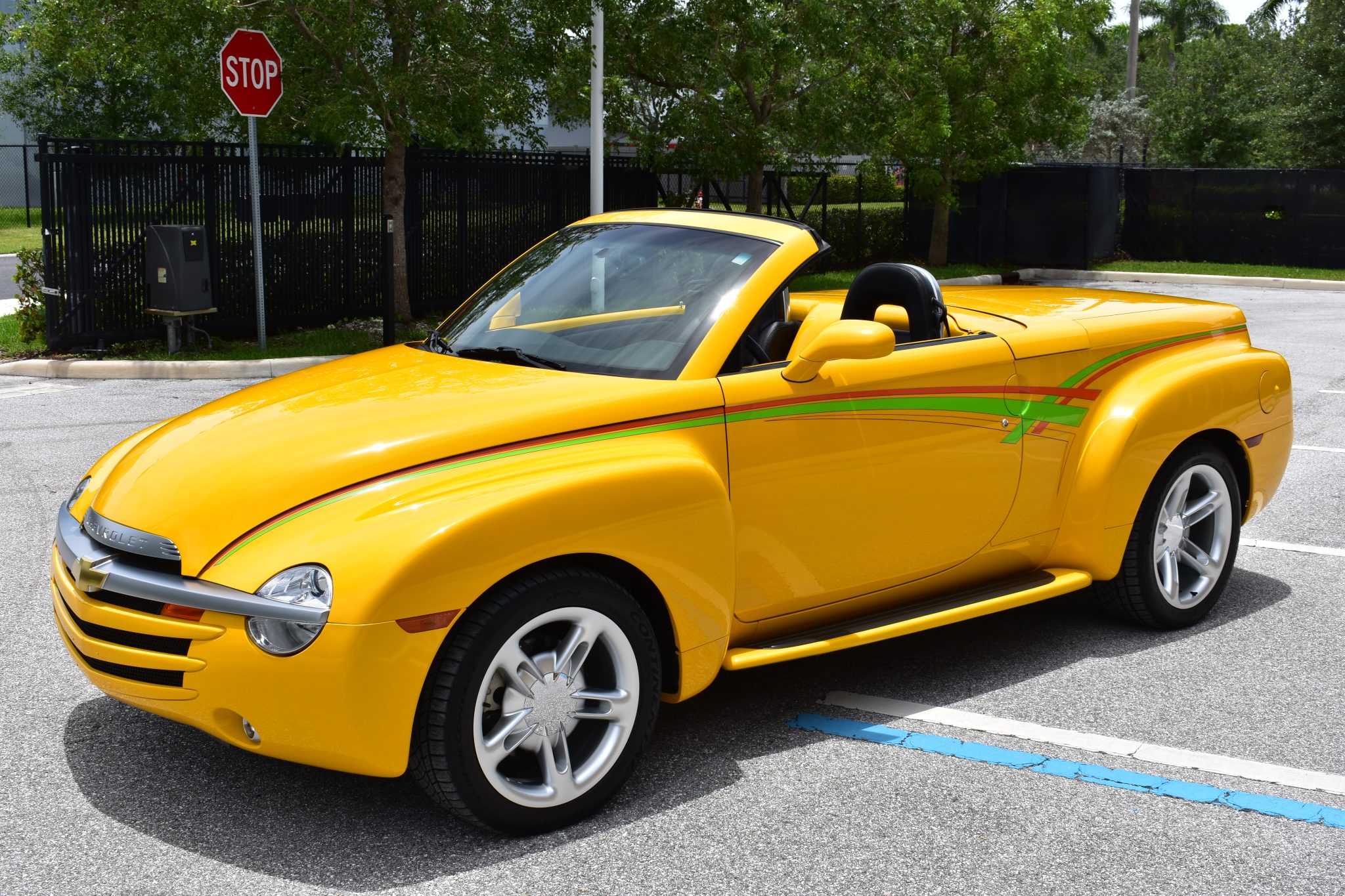 2003 Chevrolet SSR VIN 1GCES14P23B103197 | Hagerty Valuation Tools