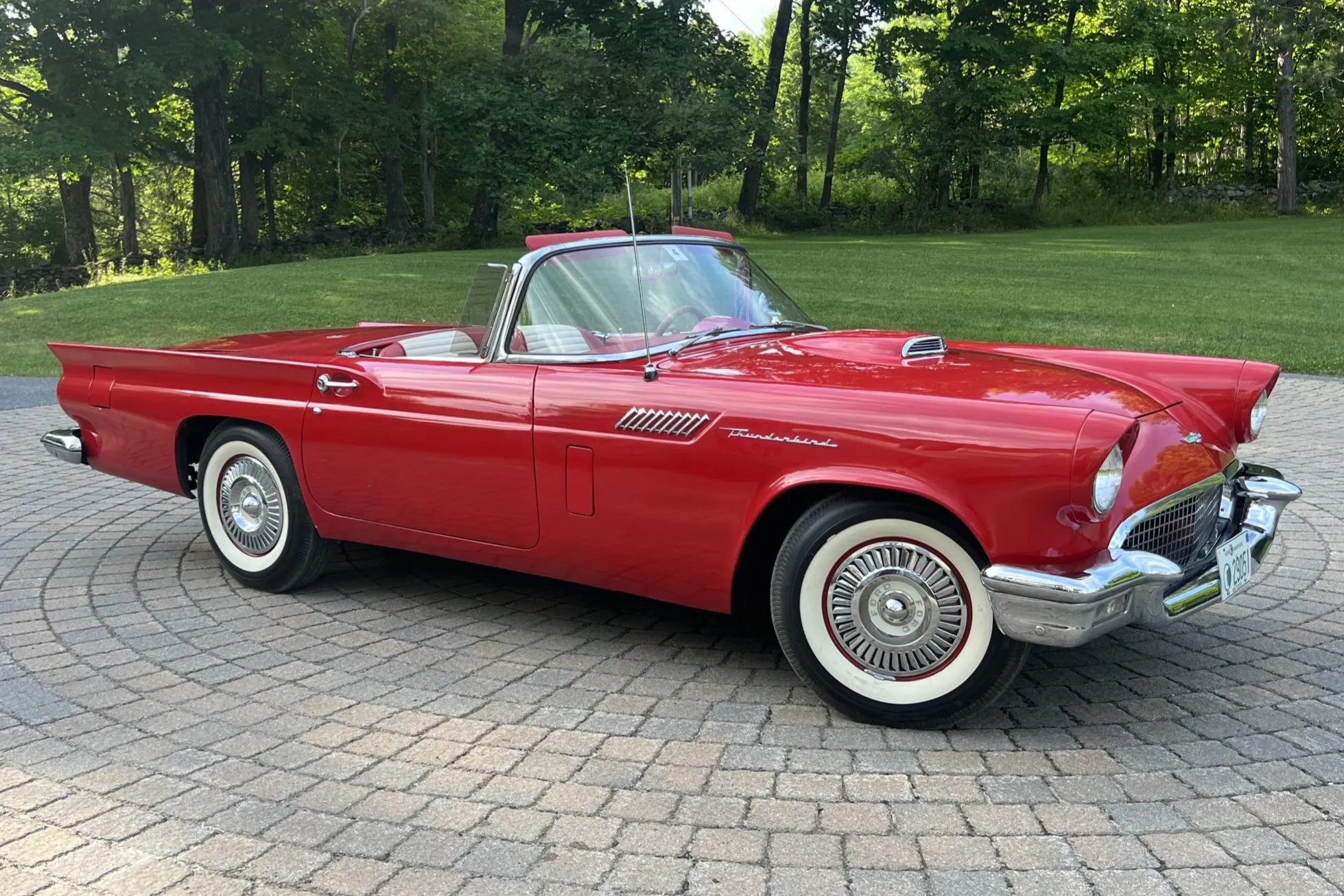 1957 Ford Thunderbird VIN D7FH394725 | Hagerty Valuation Tools