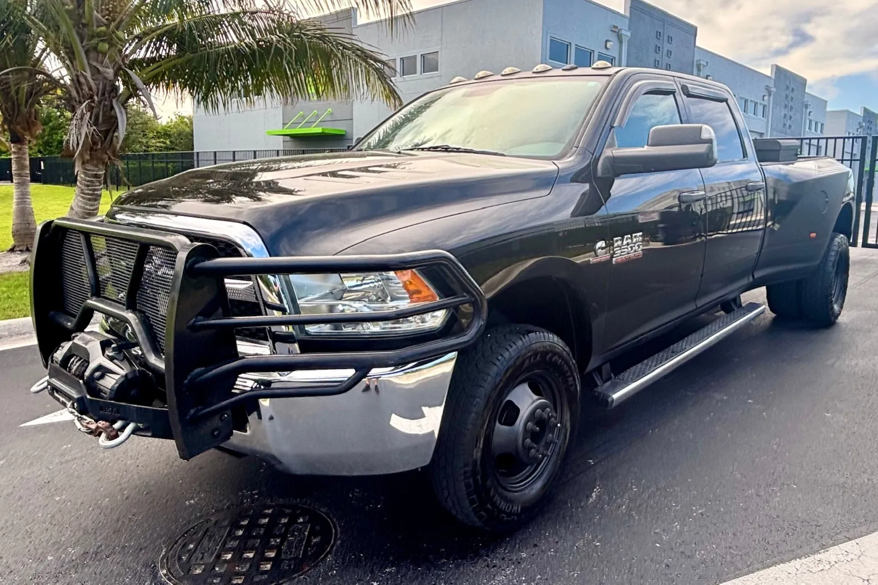 2018 Ram 3500 ST VIN 3C63RRGL1JG330158 | Hagerty Valuation Tools