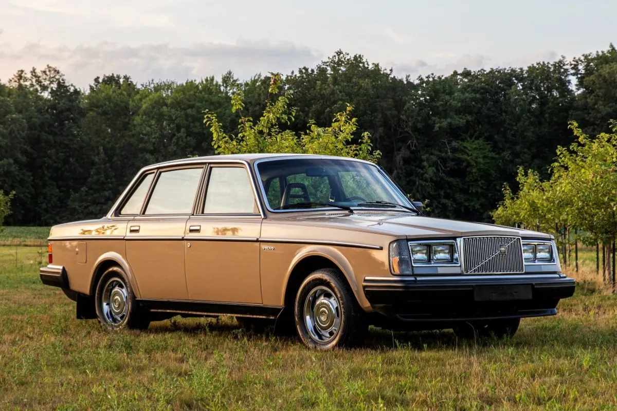 1984 Volvo 240 DL VIN YV1AX8842E1057401 | Hagerty Valuation Tools